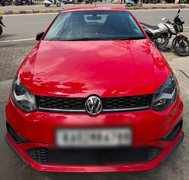 Buy Used Volkswagen Polo 1.0 TSI Highline Plus of 2021 model @ 9,00,000 ...