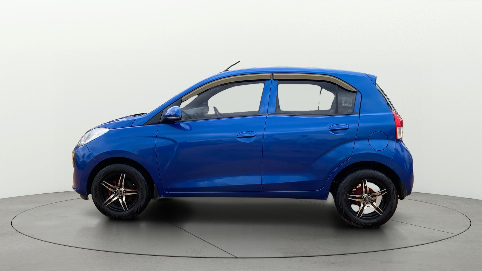 Buy Used Hyundai Santro Sportz AMT BSIV of 2019 model @ 3,76,344 INR in ...