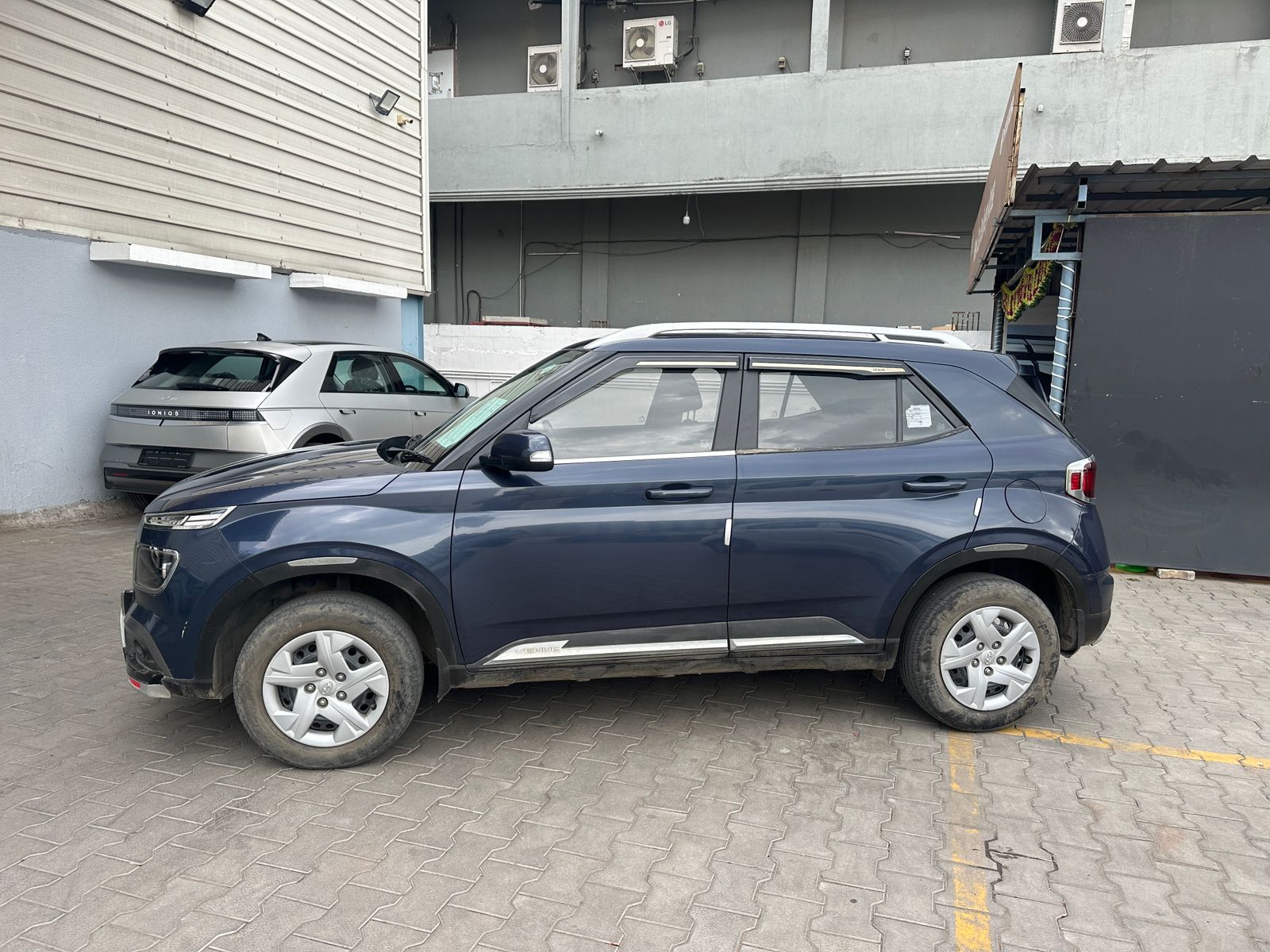 Buy Used Hyundai Venue S Plus of 2020 model @ 6,90,000 INR in Chennai ...