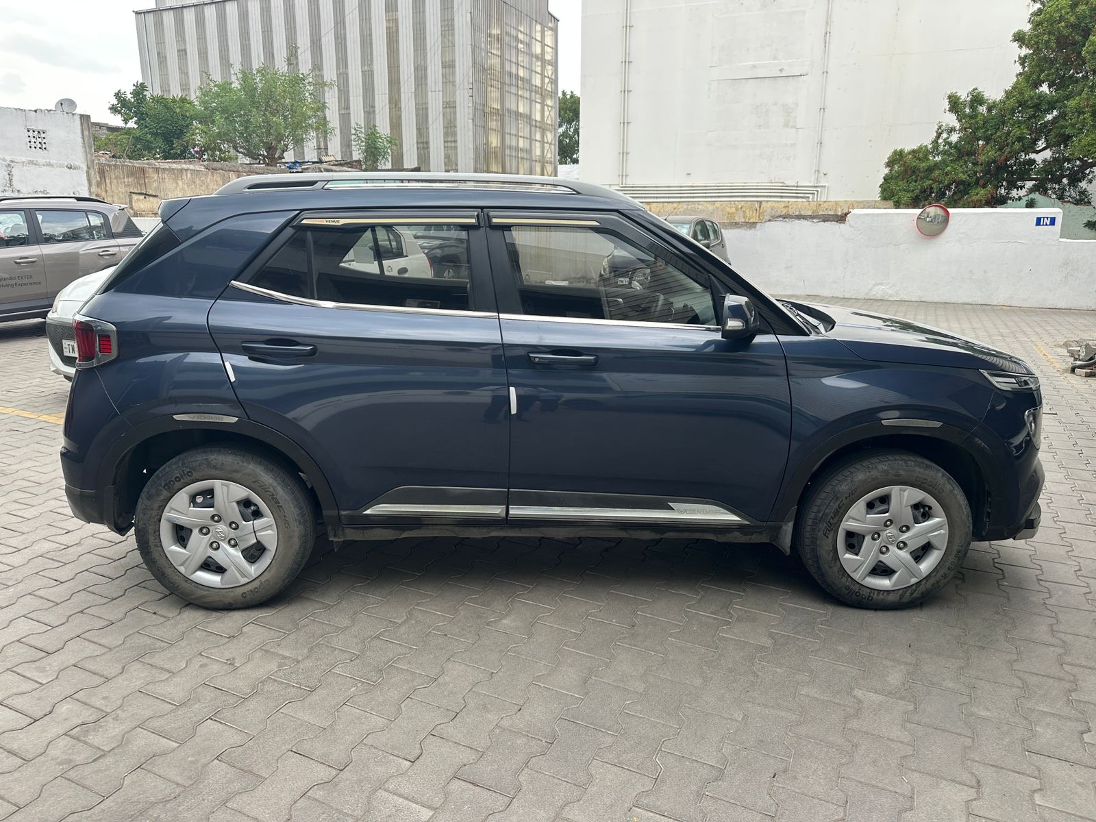 Buy Used Hyundai Venue S Plus of 2020 model @ 6,90,000 INR in Chennai ...