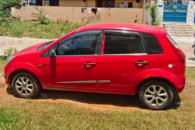 Buy Used Ford Figo Diesel Titanium of 2011 model @ 2,30,000 INR in ...