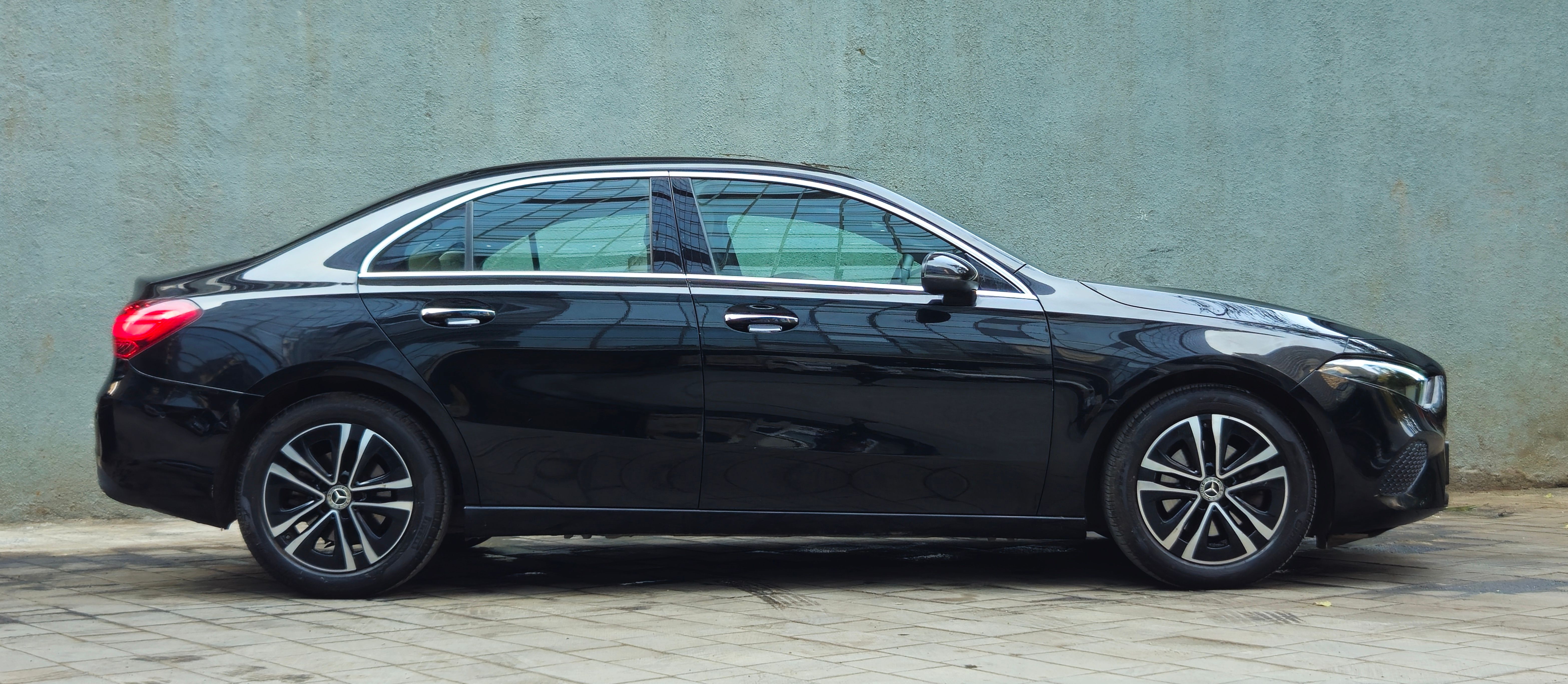 Buy Used Mercedes-Benz A-Class Limousine A 200 of 2024 model @ 34 ...