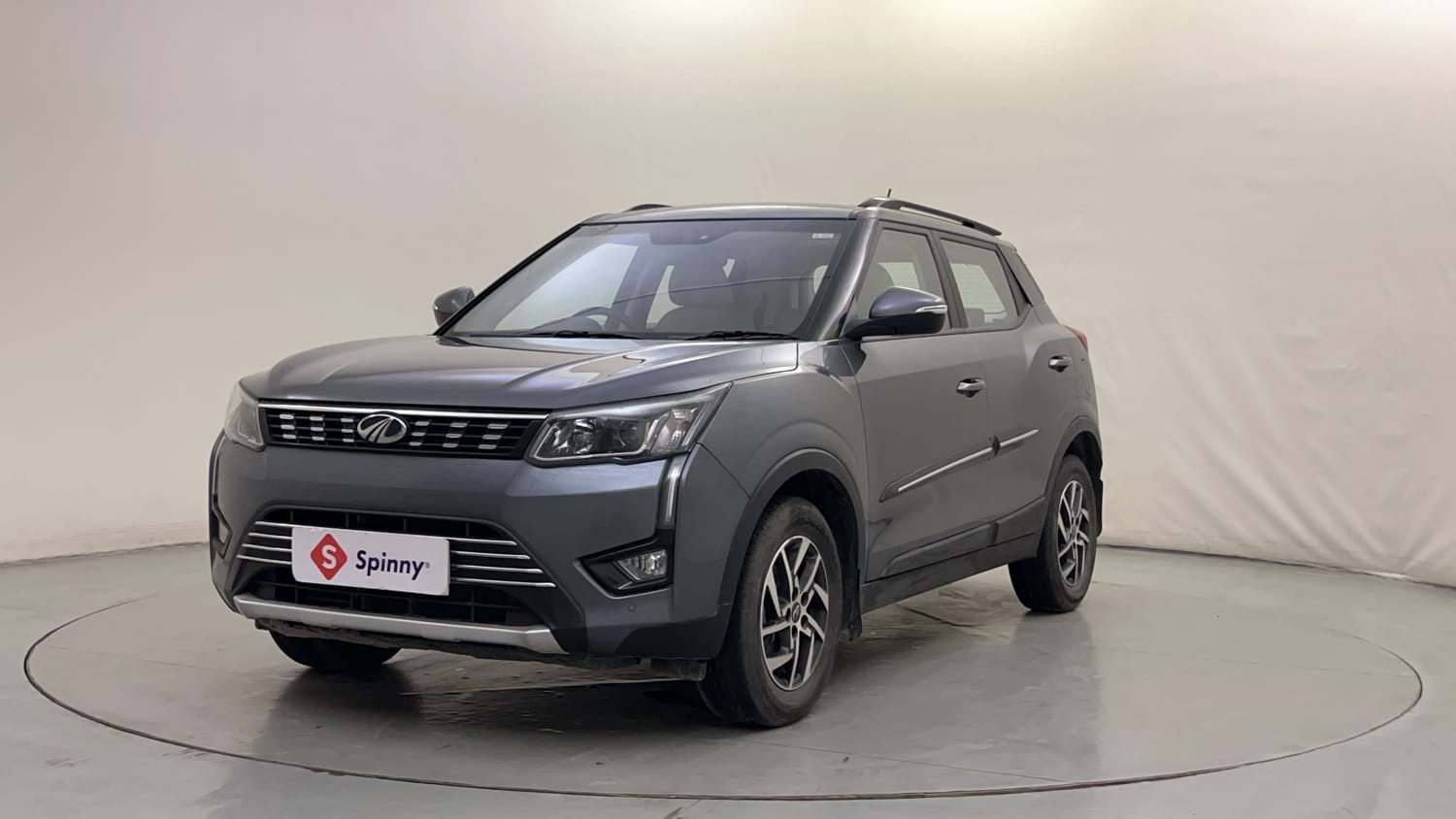 Used 2023 Mahindra XUV300 1197 cc Petrol Manual Car in Bangalore at ₹10 ...