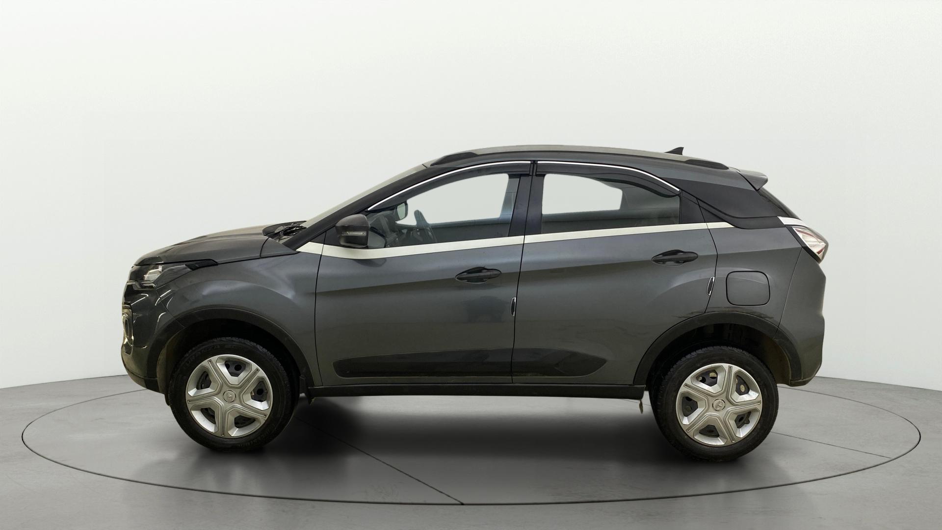 Buy Used Tata Nexon XMA AMT of 2023 model @ 7,82,258 INR in Mumbai ...