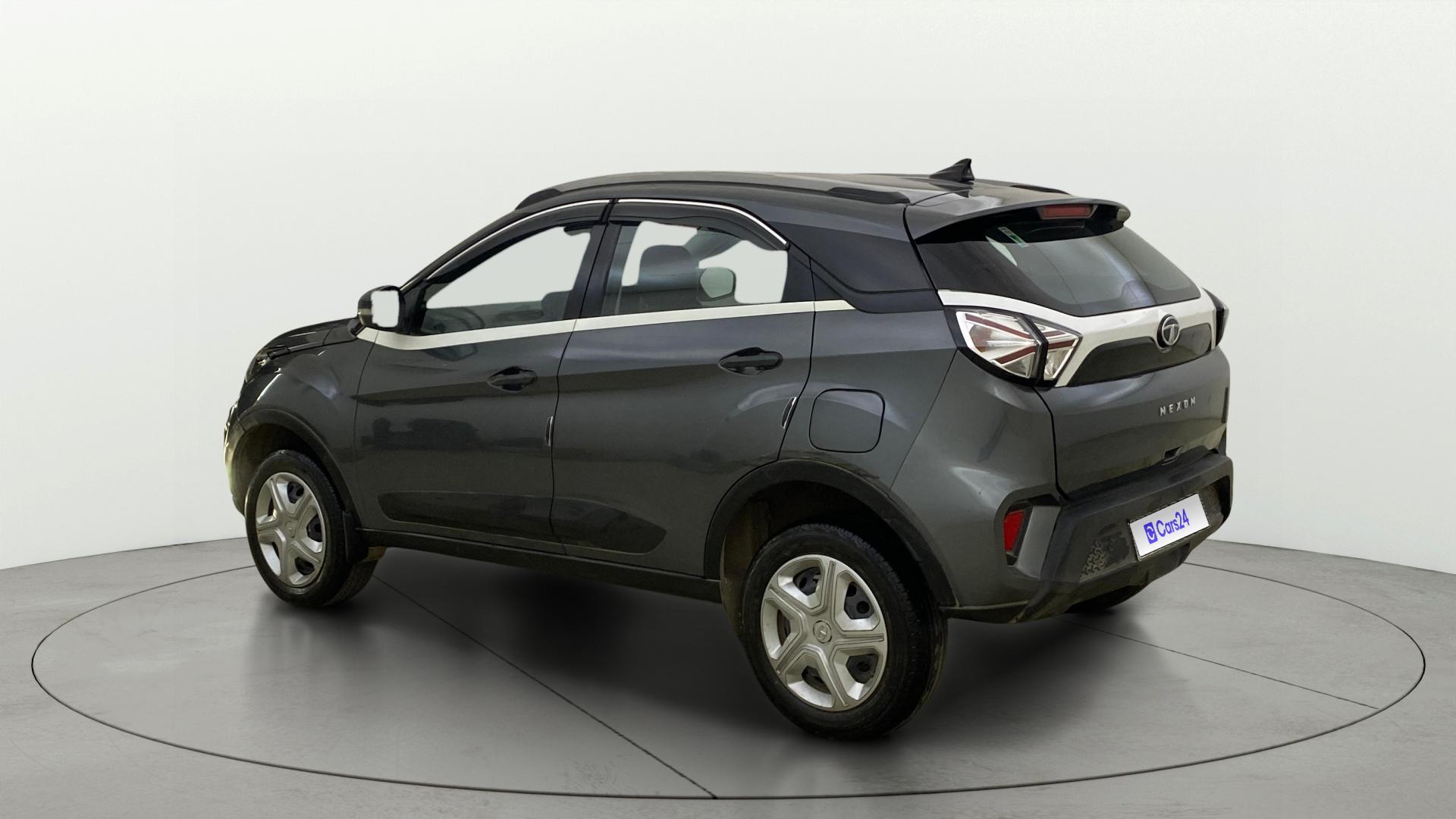 Buy Used Tata Nexon XMA AMT of 2023 model @ 7,82,258 INR in Mumbai ...