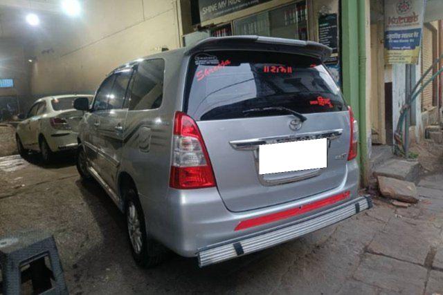 Buy Used Toyota Innova 2.5 VX Diesel 8 Seater BS IV of 2013 model @ 5 ...