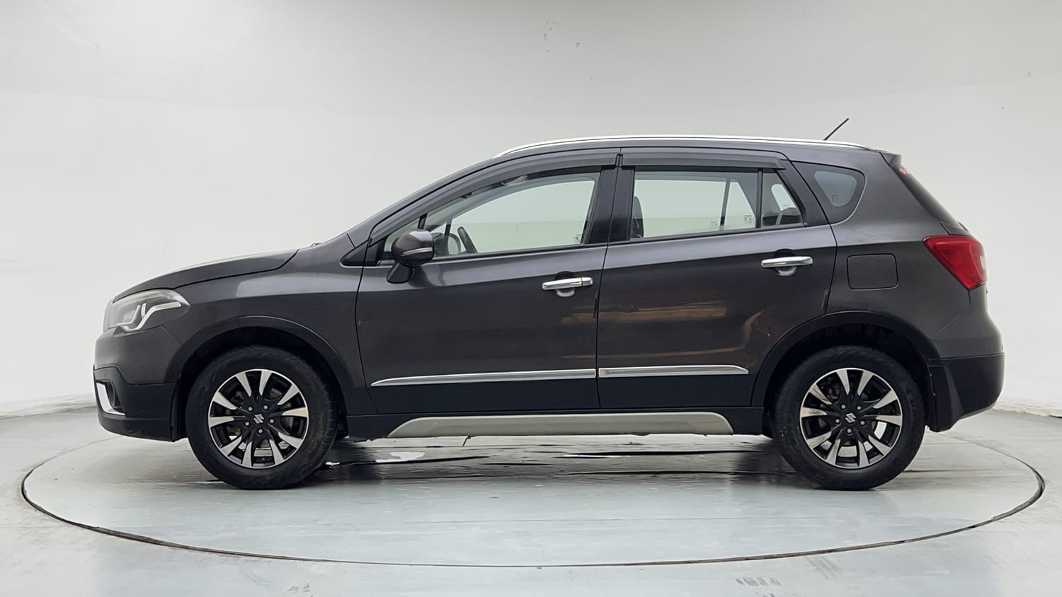 Buy Used Maruti S Cross Alpha of 2021 model @ 6,64,000 INR in Gurgaon ...