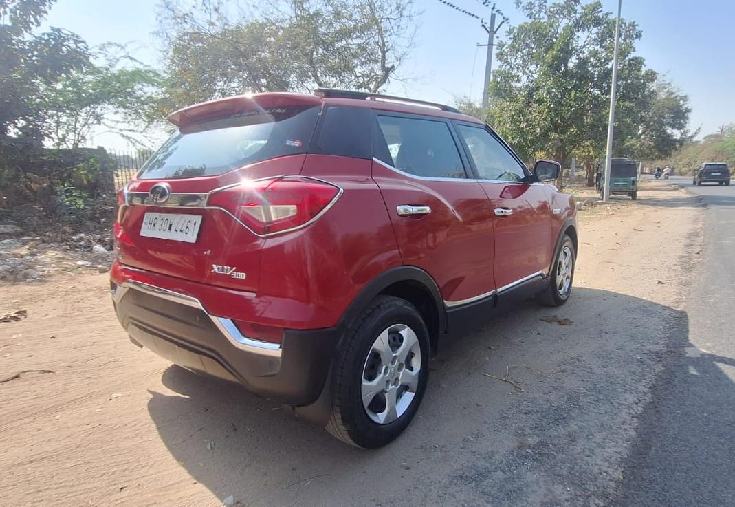 Buy Used Mahindra XUV300 W6 Diesel BSVI of 2020 model @ 5,00,000 INR in ...
