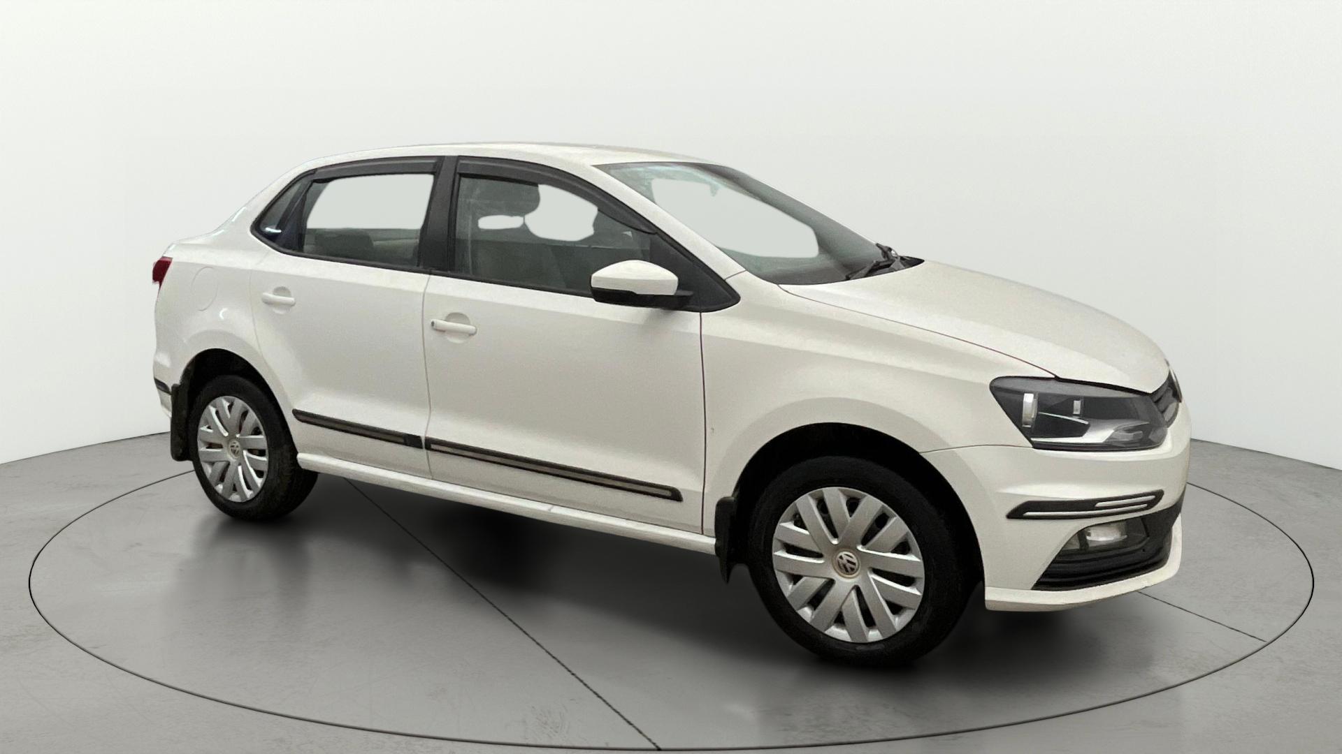 Cars Under 5 Lakh | Cheapest Car in India - ZigWheels