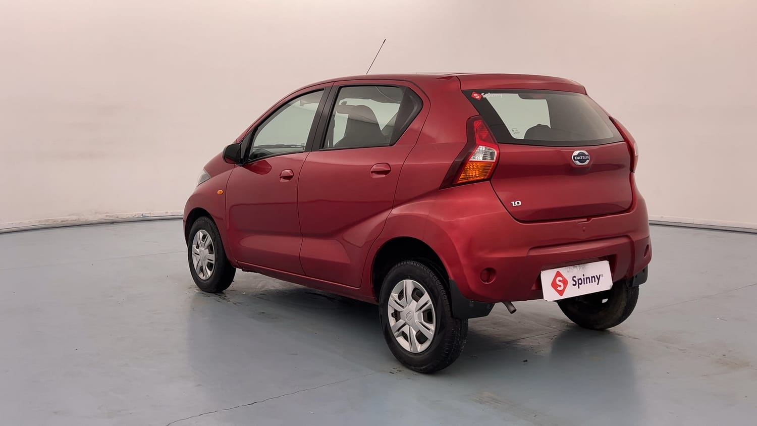 Buy Used Datsun RediGO AMT 1.0 S of 2018 model @ 2,73,000 INR in ...