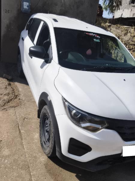 Buy Used Renault Triber RXL of 2025 model @ 6,75,000 INR in Ajmer ...