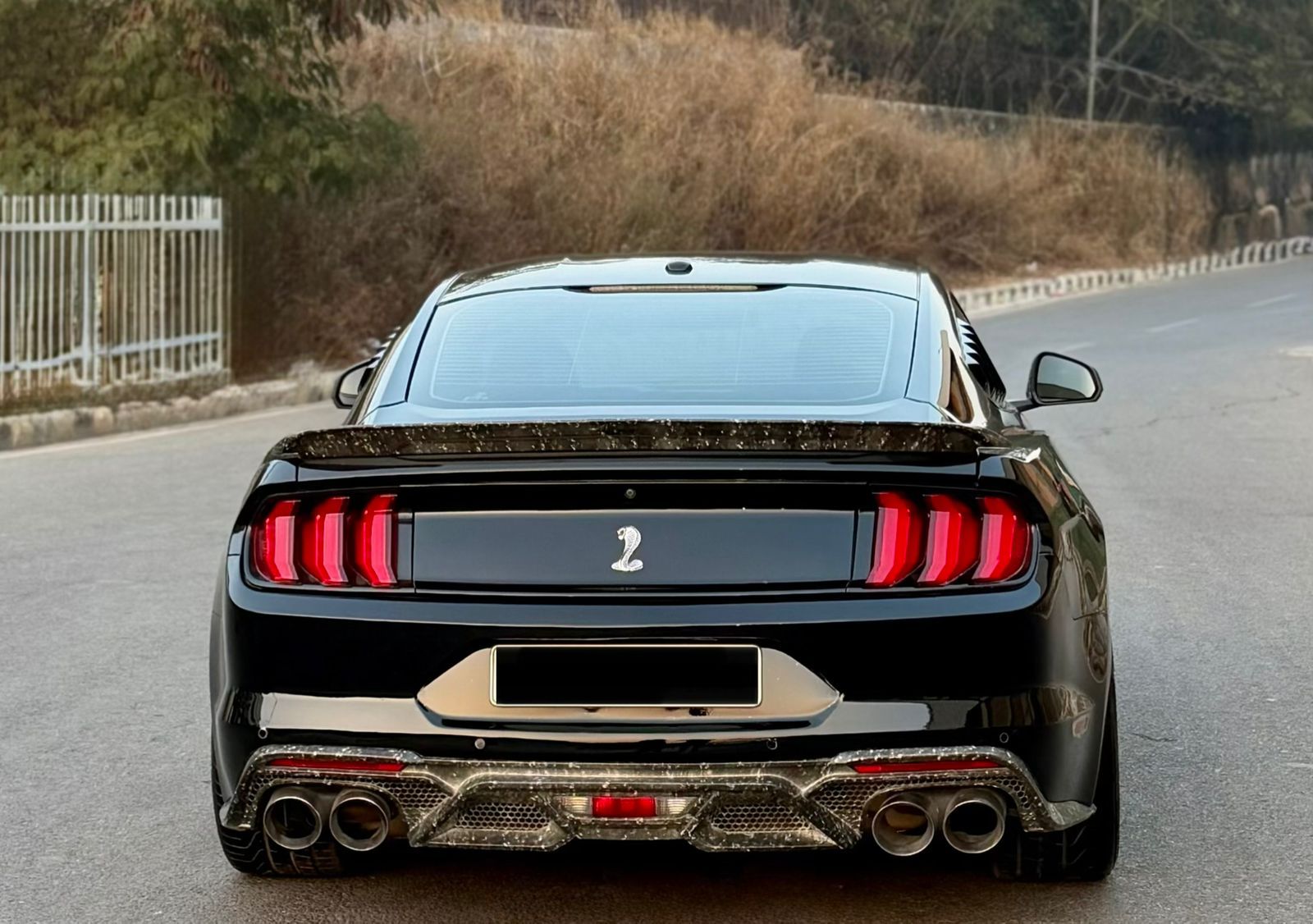 Buy Used Ford Mustang V8 of 2019 model @ 83,50,000 INR in Delhi ...