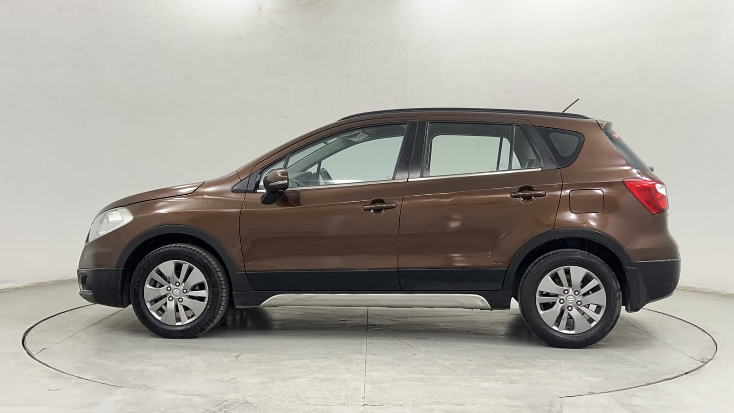 Buy Used Maruti S Cross Zeta of 2016 model @ 5,48,000 INR in Pune ...