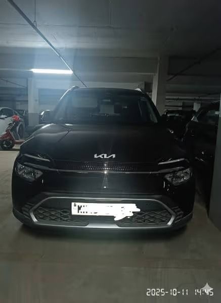 Buy Used Kia Carens Prestige Plus Opt DCT of 2024 model @ 15,00,000 INR ...