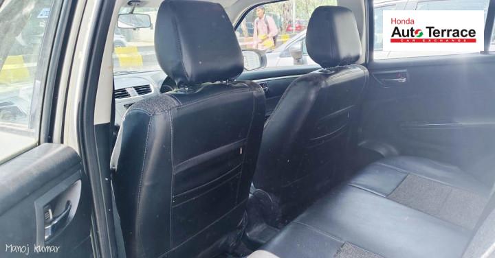 Buy Used Maruti Swift VXI of 2012 model @ 1,60,000 INR in Delhi ...