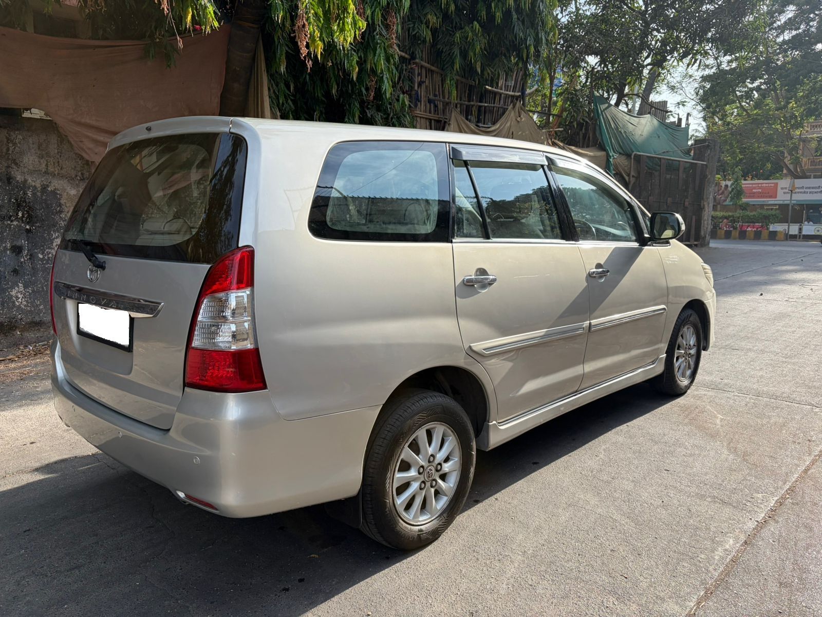 Buy Used Toyota Innova 2.5 VX Diesel 8 Seater of 2012 model @ 6,45,000 ...