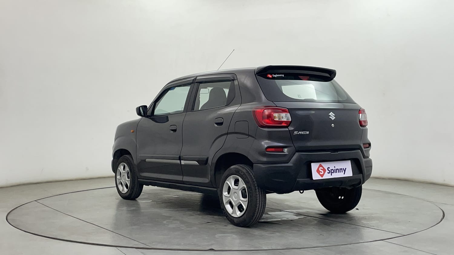 Buy Used Maruti S-Presso VXi Plus Opt AT of 2024 model @ 5,15,000 INR ...