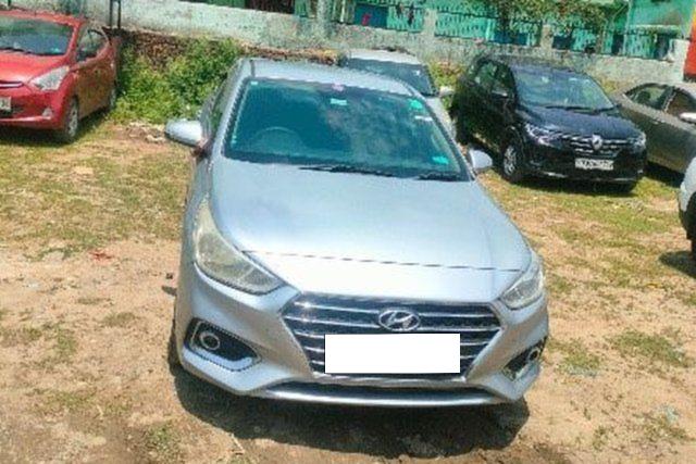 Buy Used Hyundai Verna CRDi 1.4 EX of 2020 model @ 7,50,000 INR in ...
