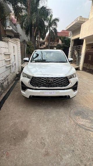 Used Toyota Innova Hycross in Hapur - 1 Second Hand Toyota Innova ...