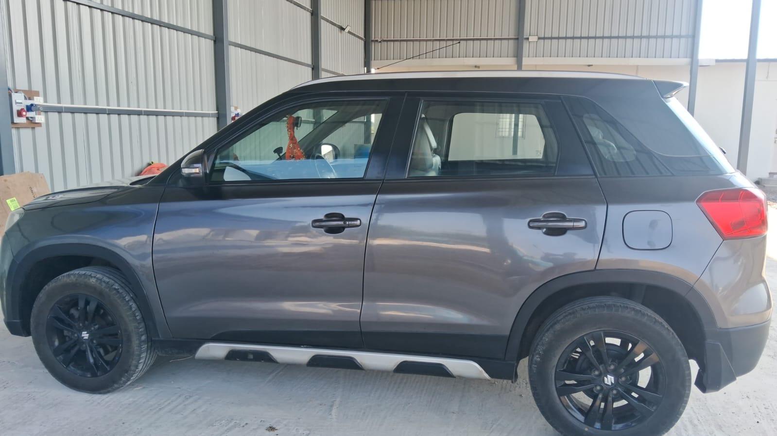 Buy Used Maruti Vitara Brezza ZDi AMT of 2019 model @ 7,75,000 INR in ...