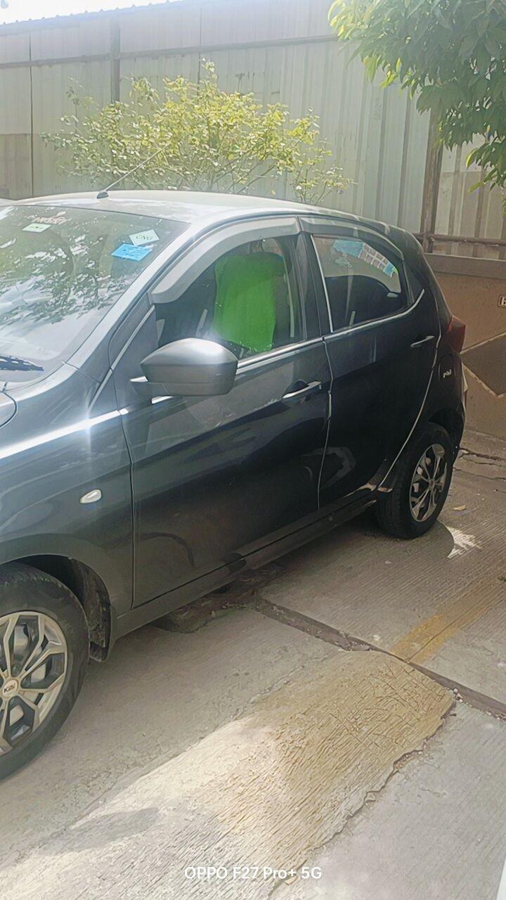 Buy Used Tata Tiago NRG XZ BSVI of 2022 model @ 5,50,000 INR in Pune ...