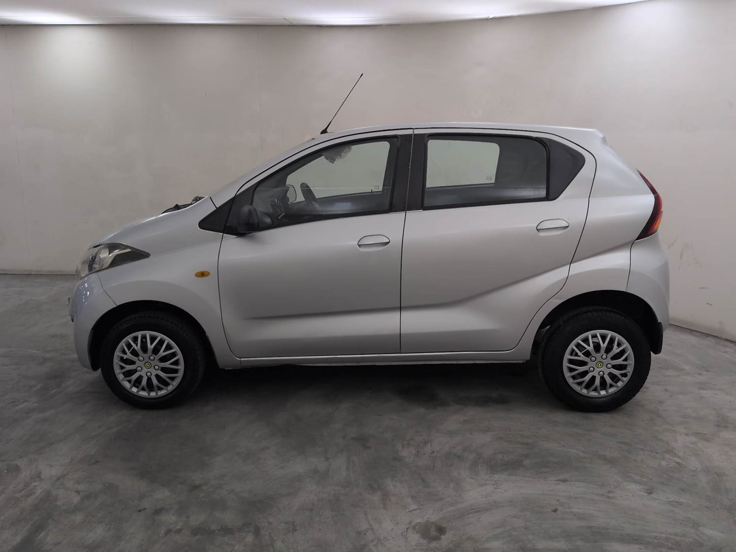 Buy Used Datsun RediGO S of 2017 model @ 2,32,000 INR in Coimbatore ...