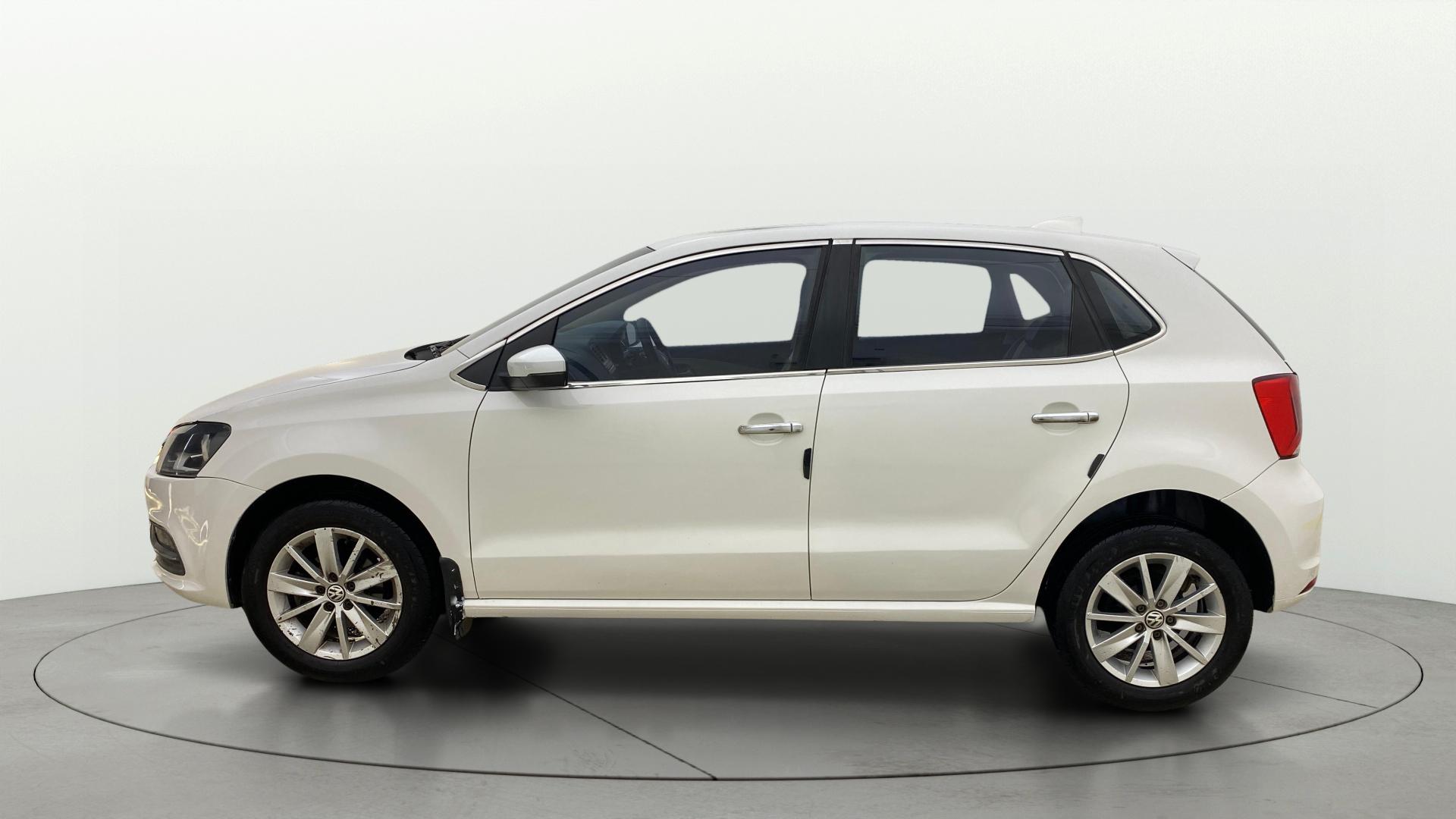 Buy Used Volkswagen Polo 1.2 MPI Highline of 2017 model @ 3,55,035 INR ...