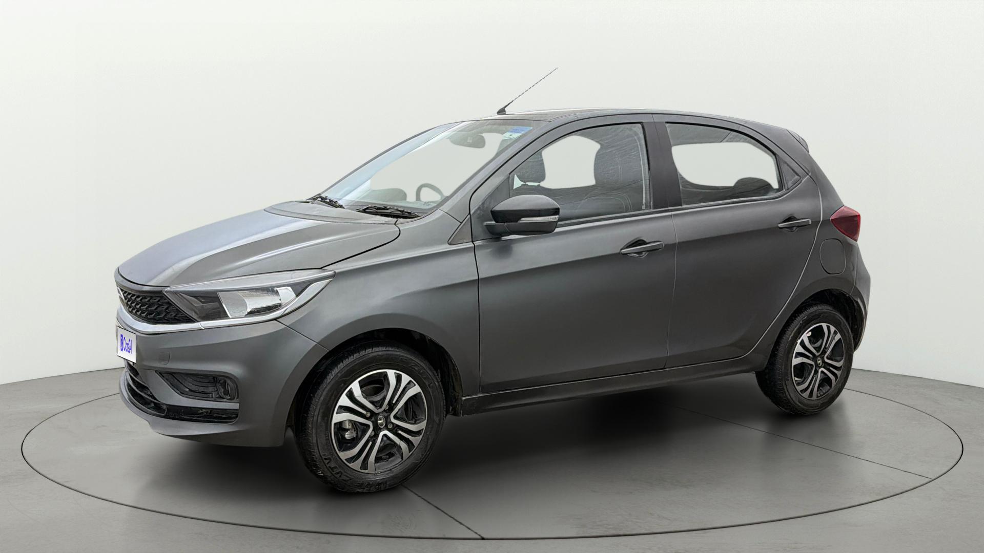 Buy Used Tata Tiago XTA AMT BSVI of 2022 model @ 4,63,892 INR in Delhi ...
