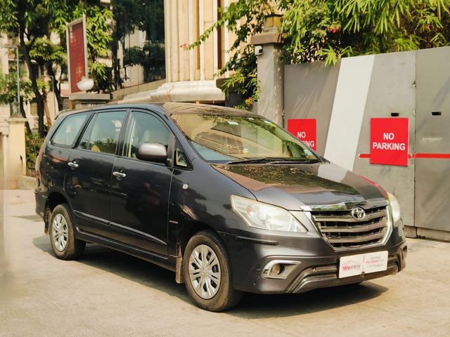 वलसाड में ₹2.95 लाख से 28 पुरानी Toyota Innova कारें - बेहतरीन कीमतों ...