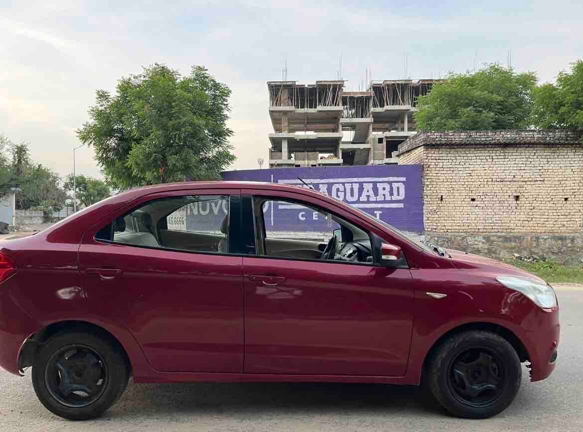 Buy Used Ford Figo 1.5 Sports Edition MT of 2015 model @ 3,00,000 INR ...