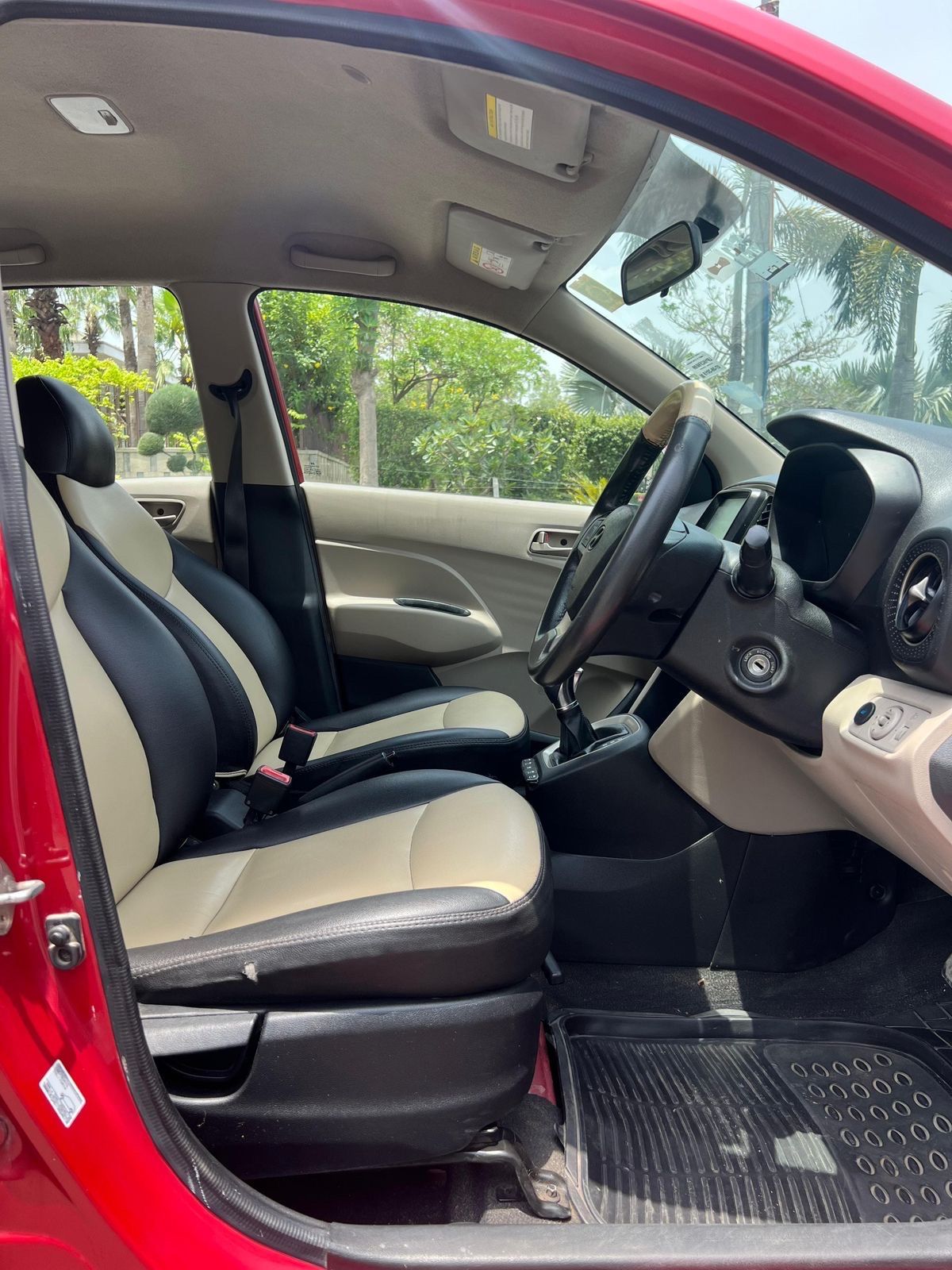 Buy Used Hyundai Santro Sportz SE AMT BSIV of 2019 model @ 3,90,000 INR ...