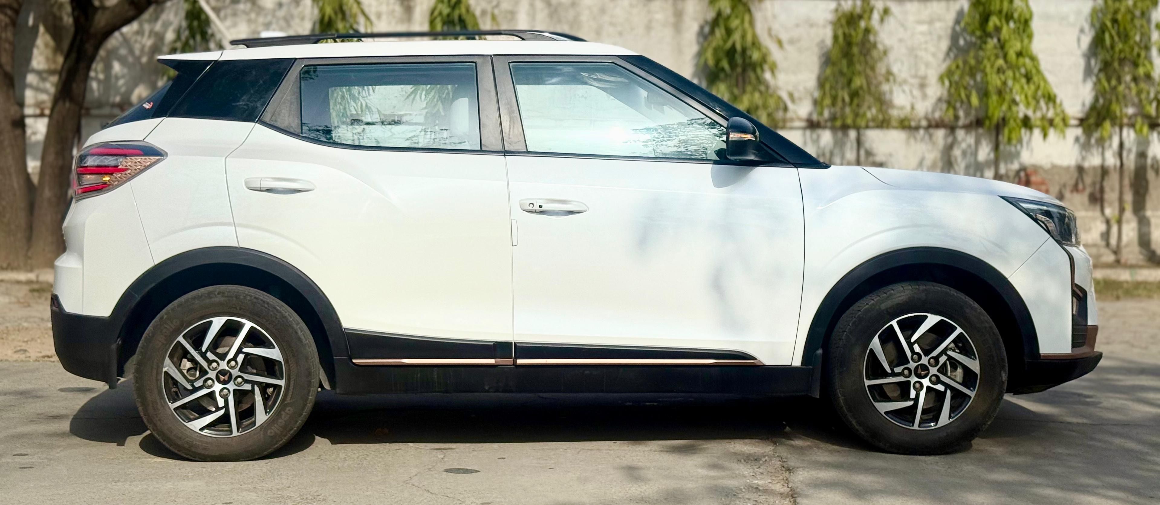 Buy Used Mahindra XUV400 EV EL Fast Charger DT of 2024 model @ 12 ...