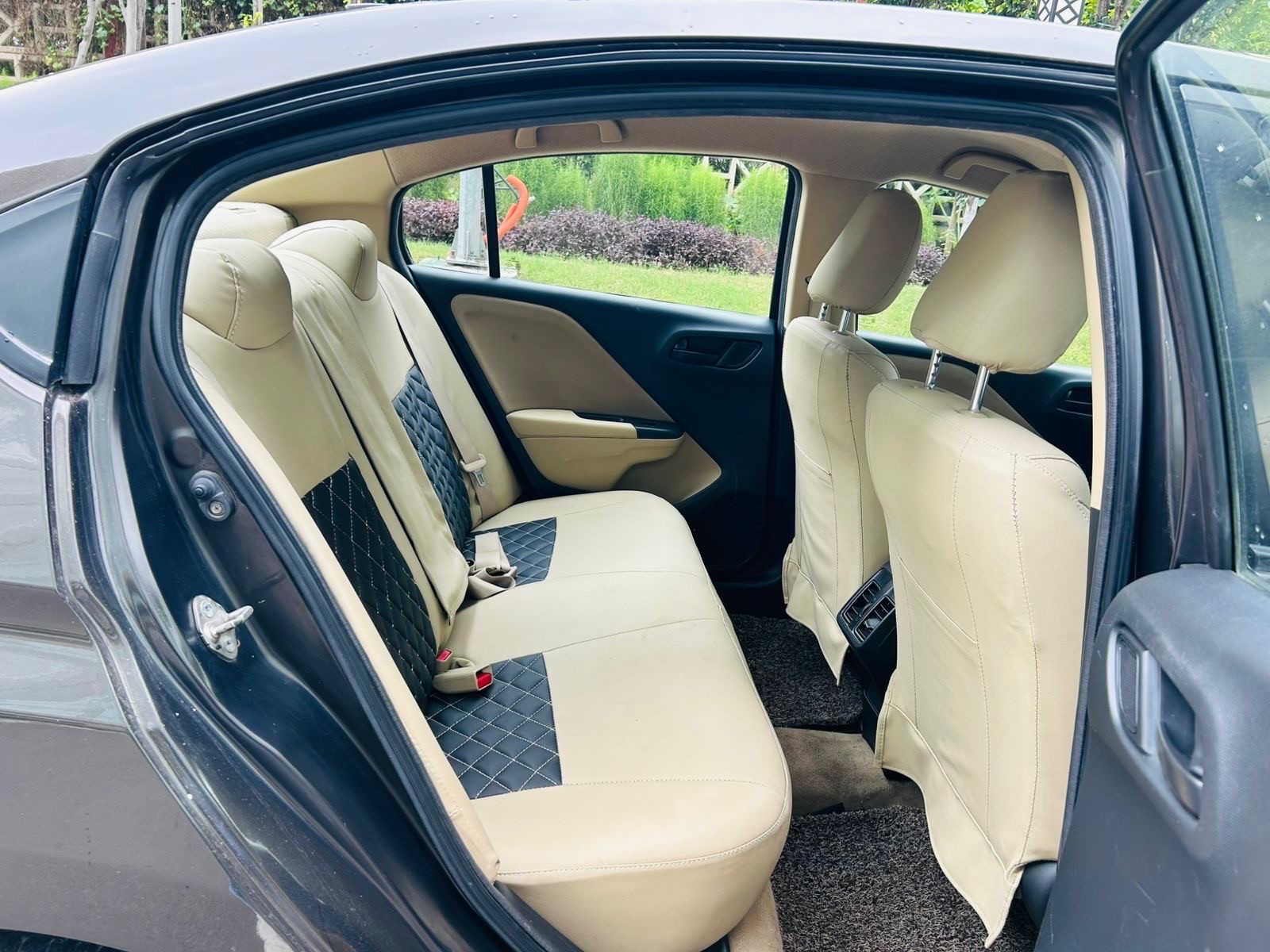 Buy Used Honda City i VTEC SV of 2016 model @ 4,99,999 INR in Delhi ...