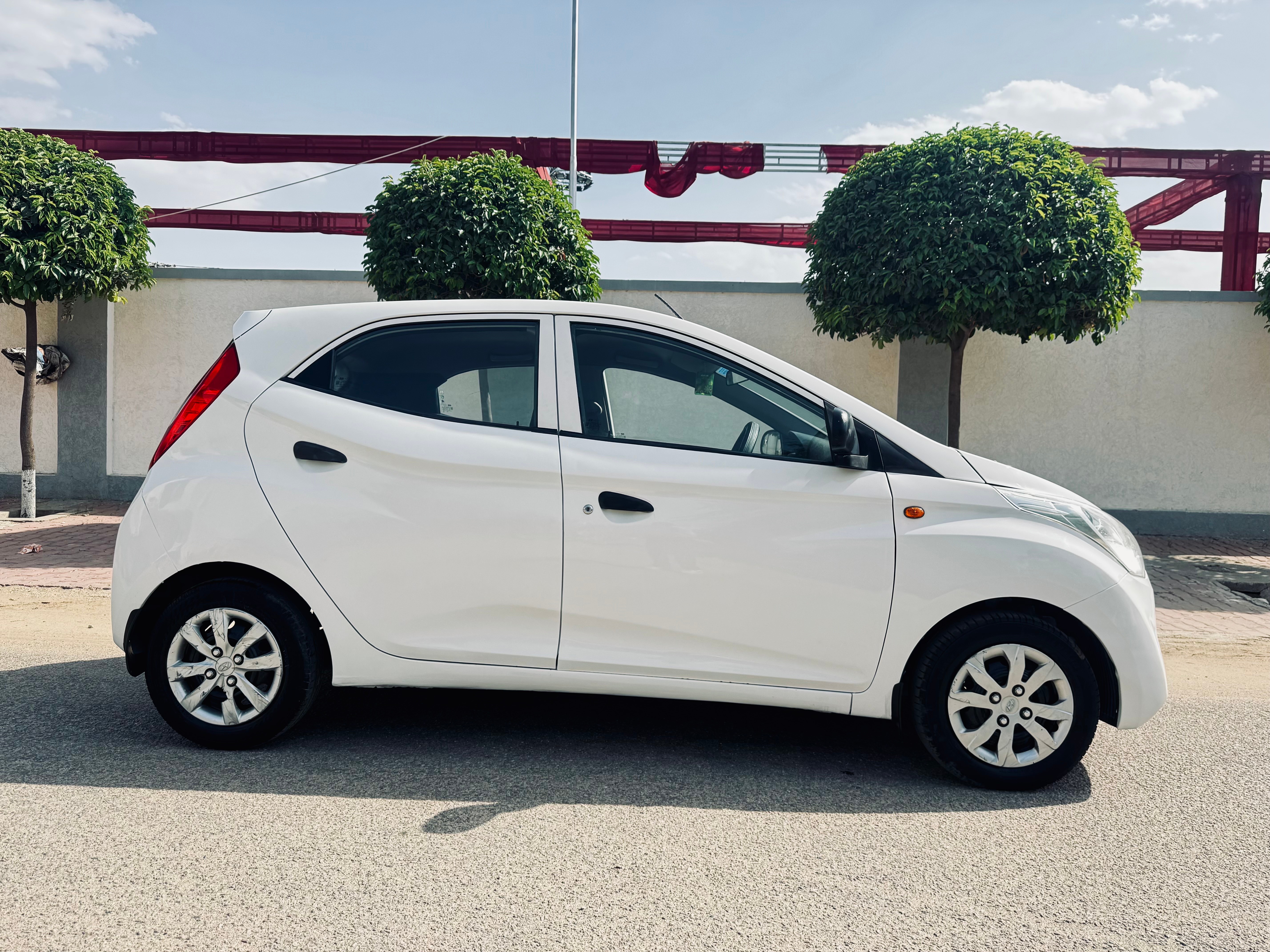 Buy Used Hyundai EON Magna Optional of 2011 model @ 1,90,000 INR in ...