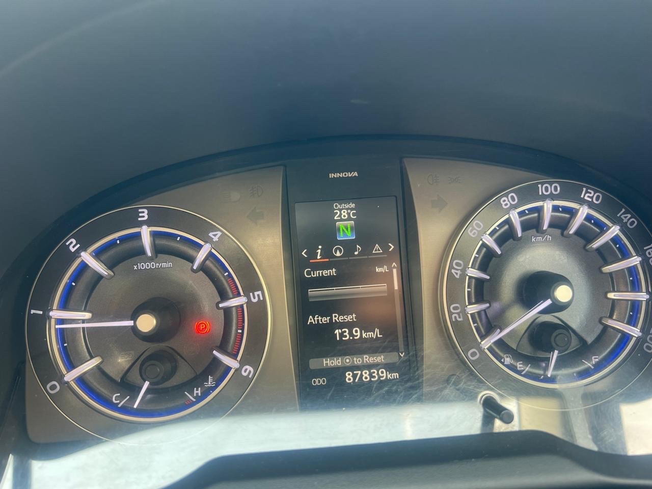 Buy Used Toyota Innova 2.5 ZX Diesel 7 Seater of 2016 model @ 18,00,000 INR in Mysore - 5069677 ...