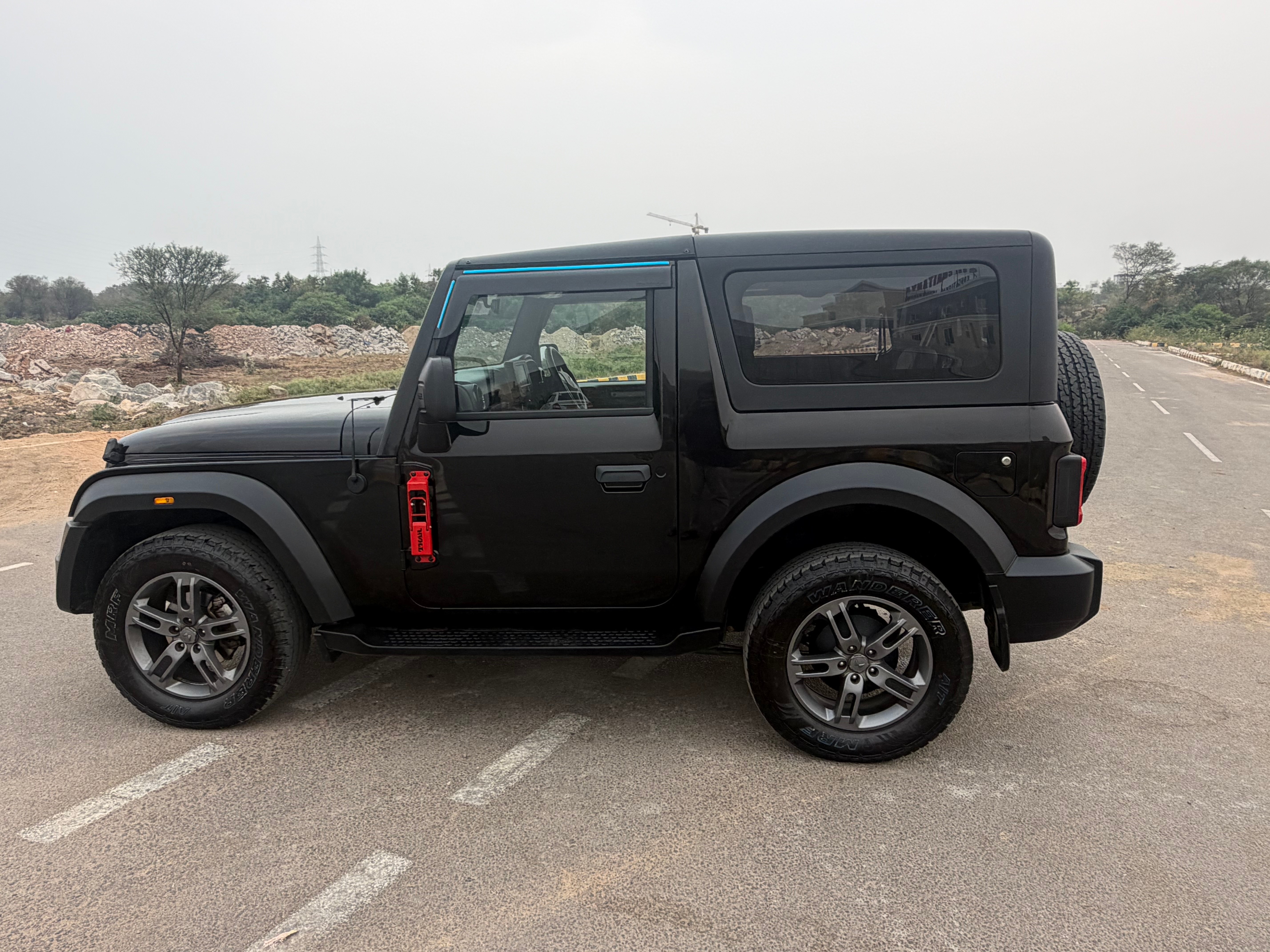 Buy Used Mahindra Thar LX Hard Top Diesel RWD of 2025 model @ 13,75,000 ...