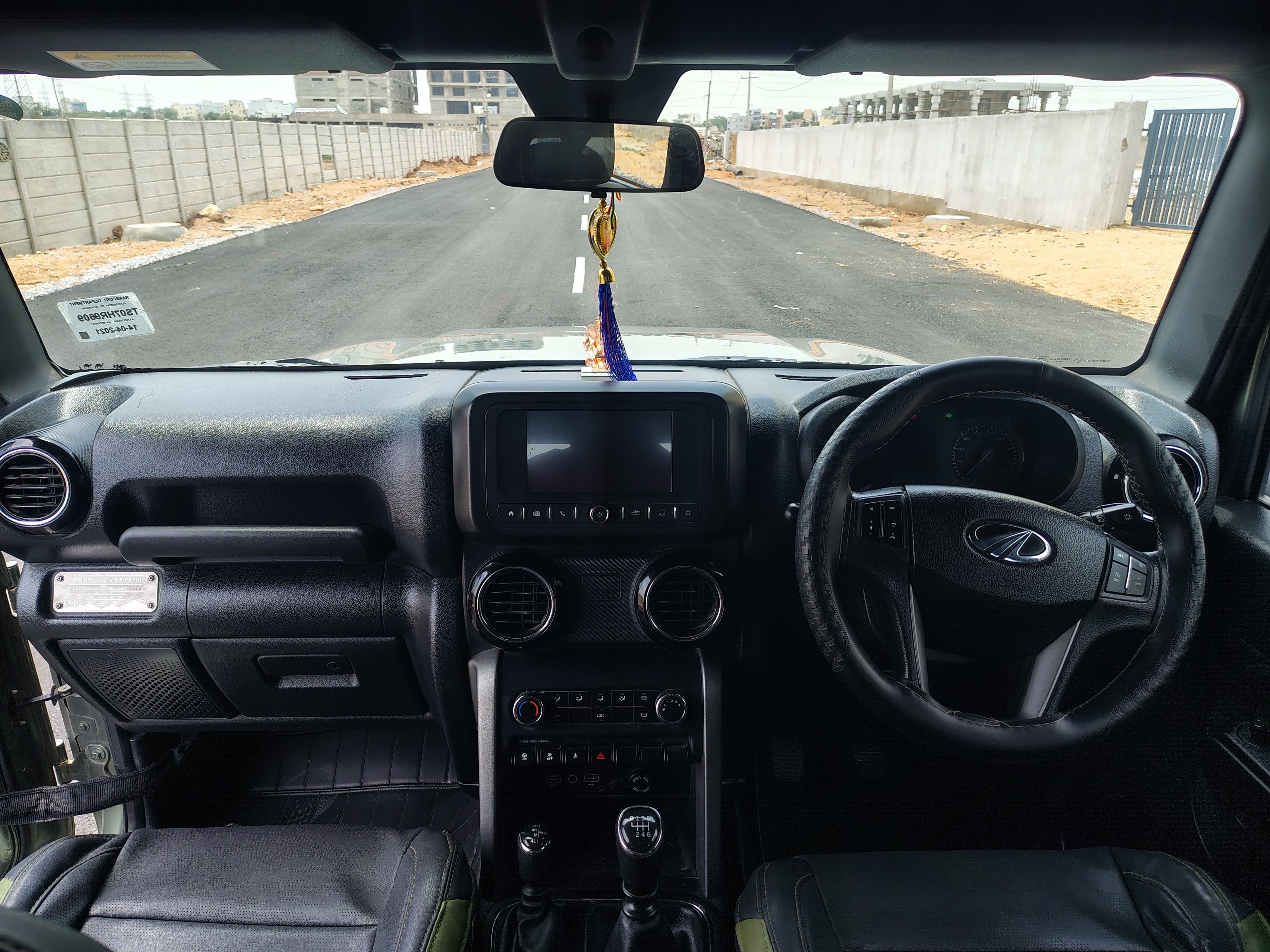 Buy Used Mahindra Thar LX 4WD Hard Top Diesel AT BSVI of 2021 model ...