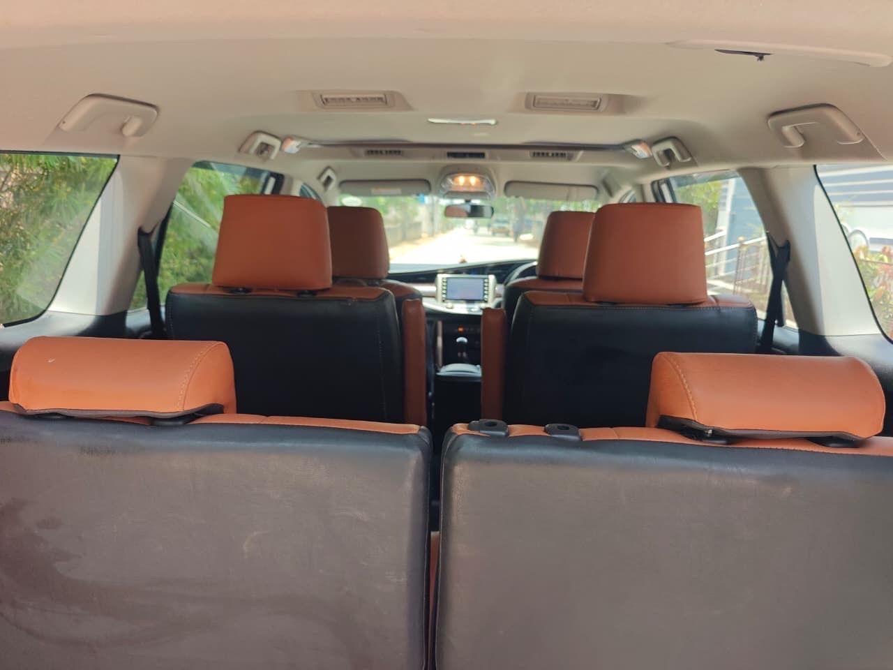 Buy Used Toyota Innova Crysta 2.4 VX 7Str Platinum White Pearl of 2023 ...