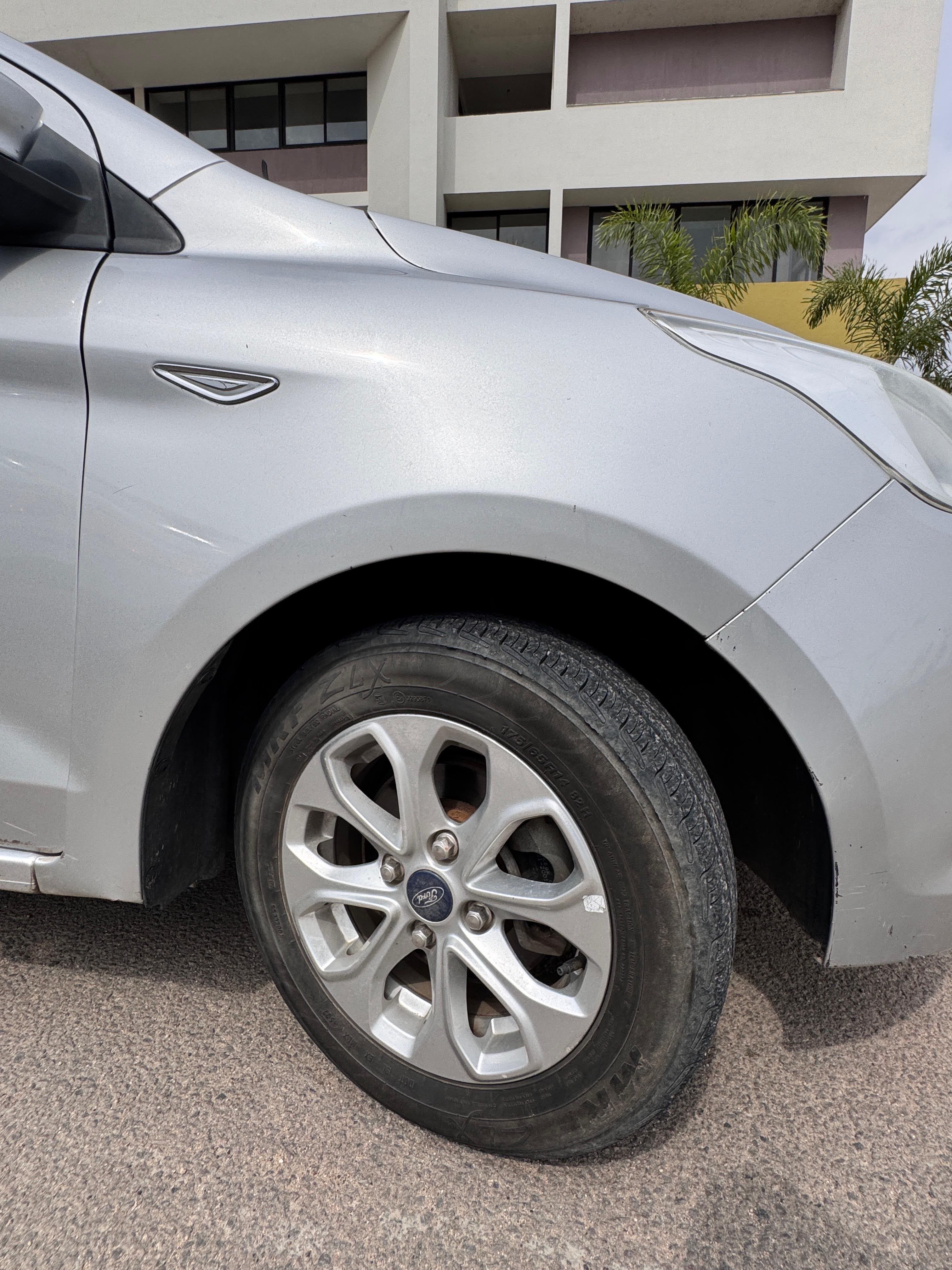 Buy Used Ford Figo 1.5 Sports Edition MT of 2015 model @ 3,55,000 INR ...