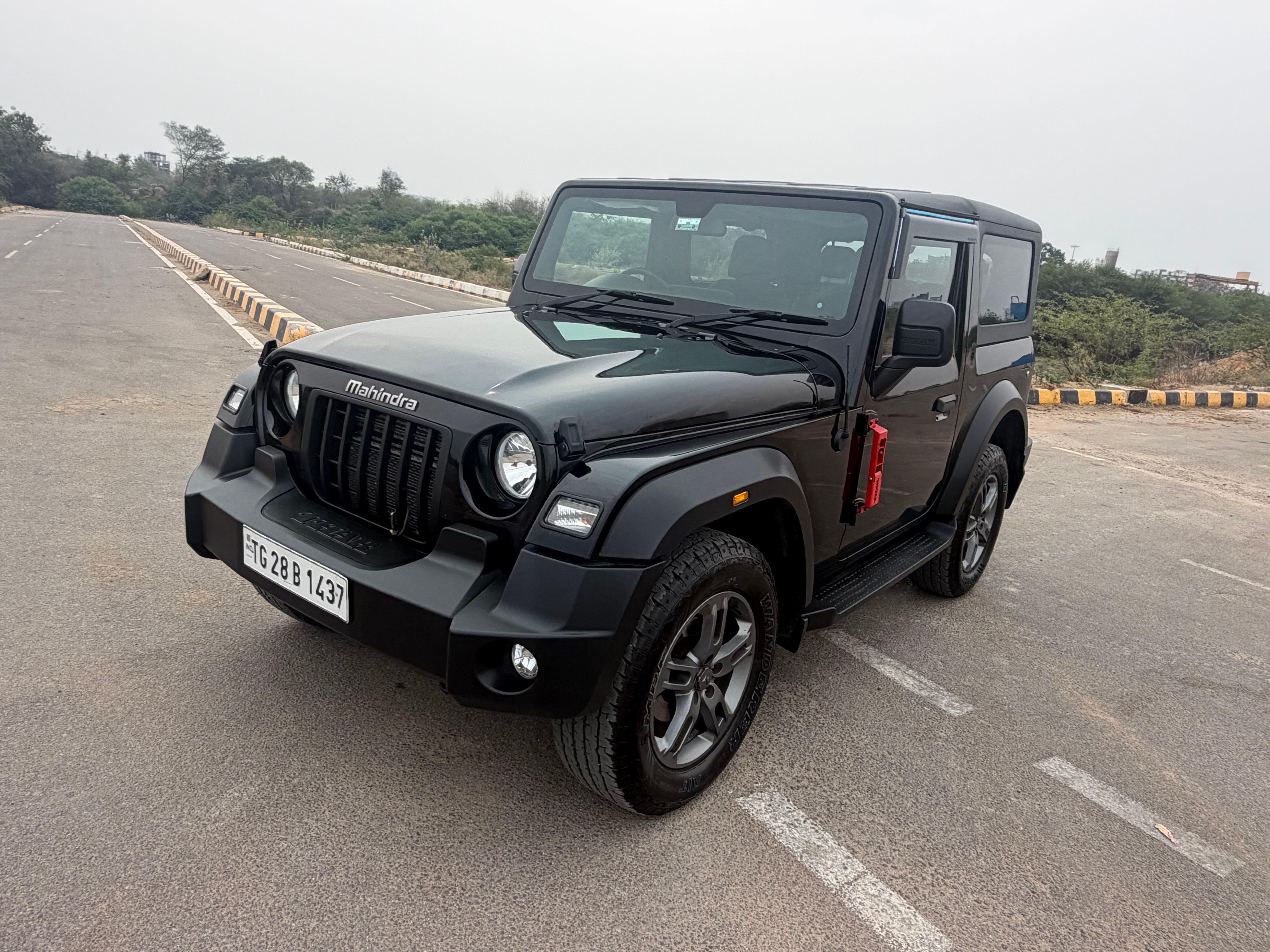 Buy Used Mahindra Thar LX Hard Top Diesel RWD of 2025 model @ 13,75,000 ...