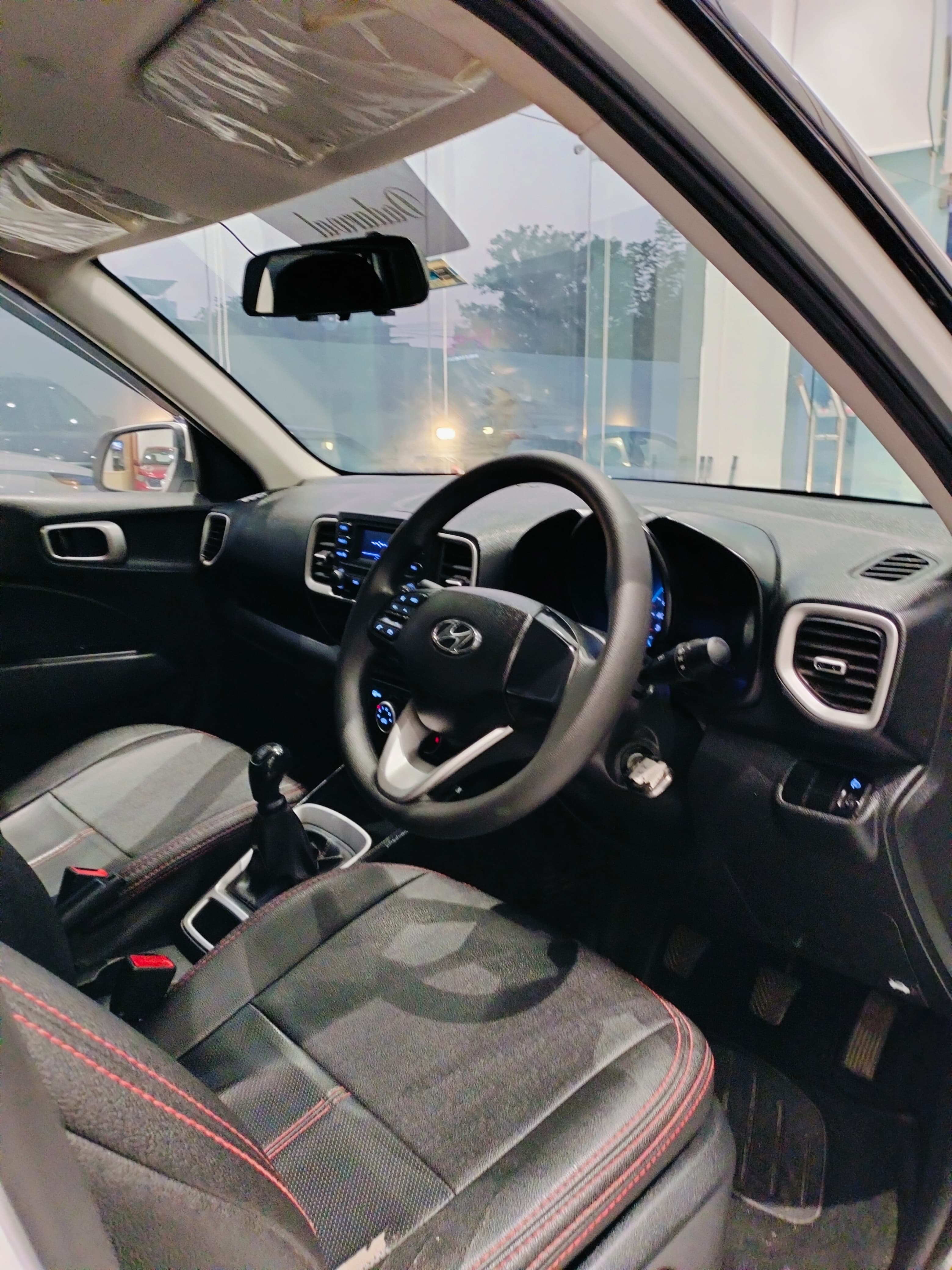 Buy Used Hyundai Venue S of 2021 model @ 6,00,000 INR in Jaipur ...