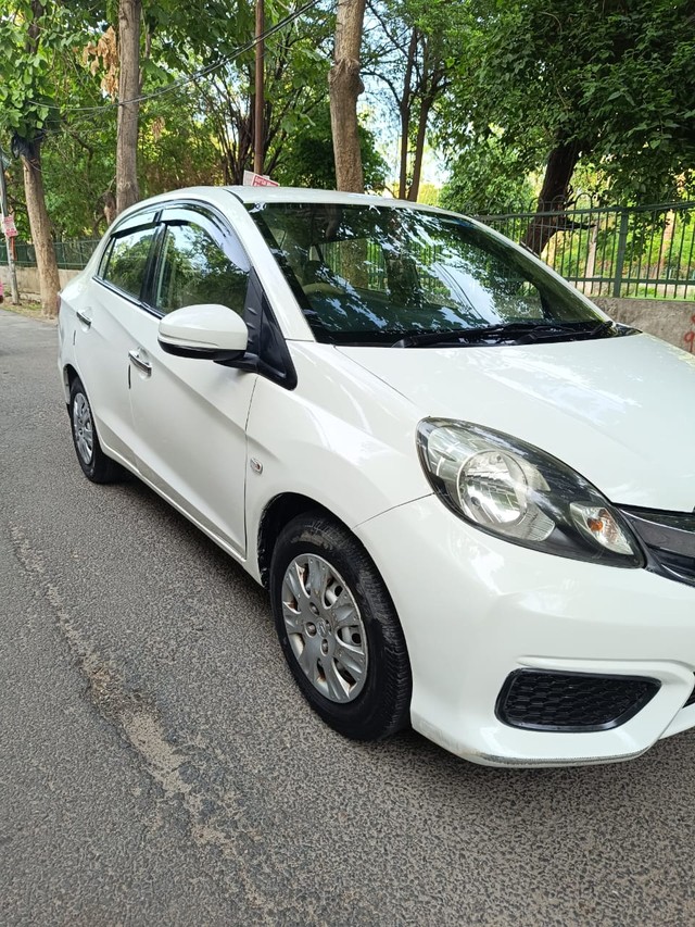 Used 2017 Honda Amaze 1198 cc Petrol Manual Car in New Delhi at ₹3.65 ...