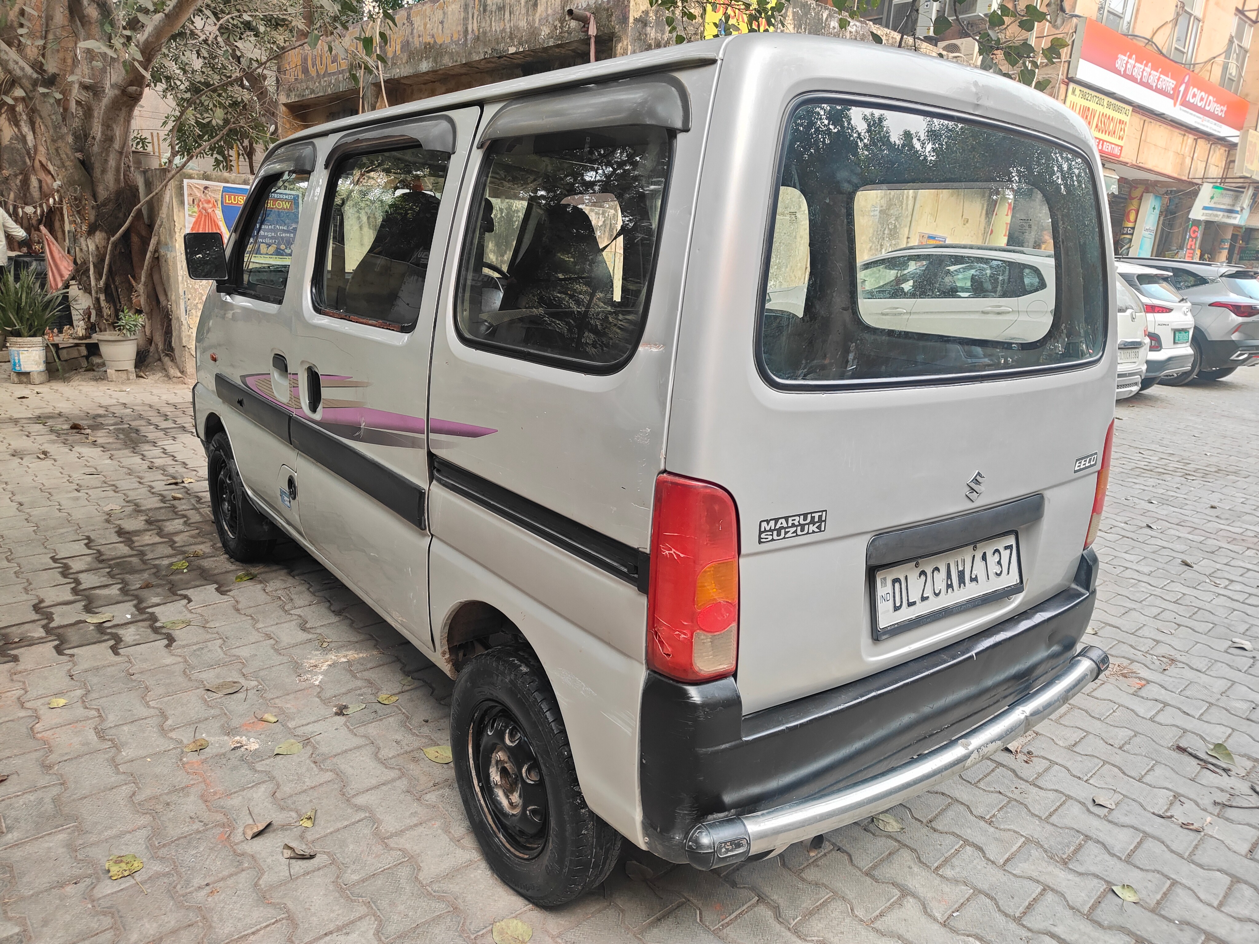Buy Used Maruti Eeco CNG 5 Seater AC BSIV of 2017 model @ 3,10,000 INR in Delhi - 5074341 ...