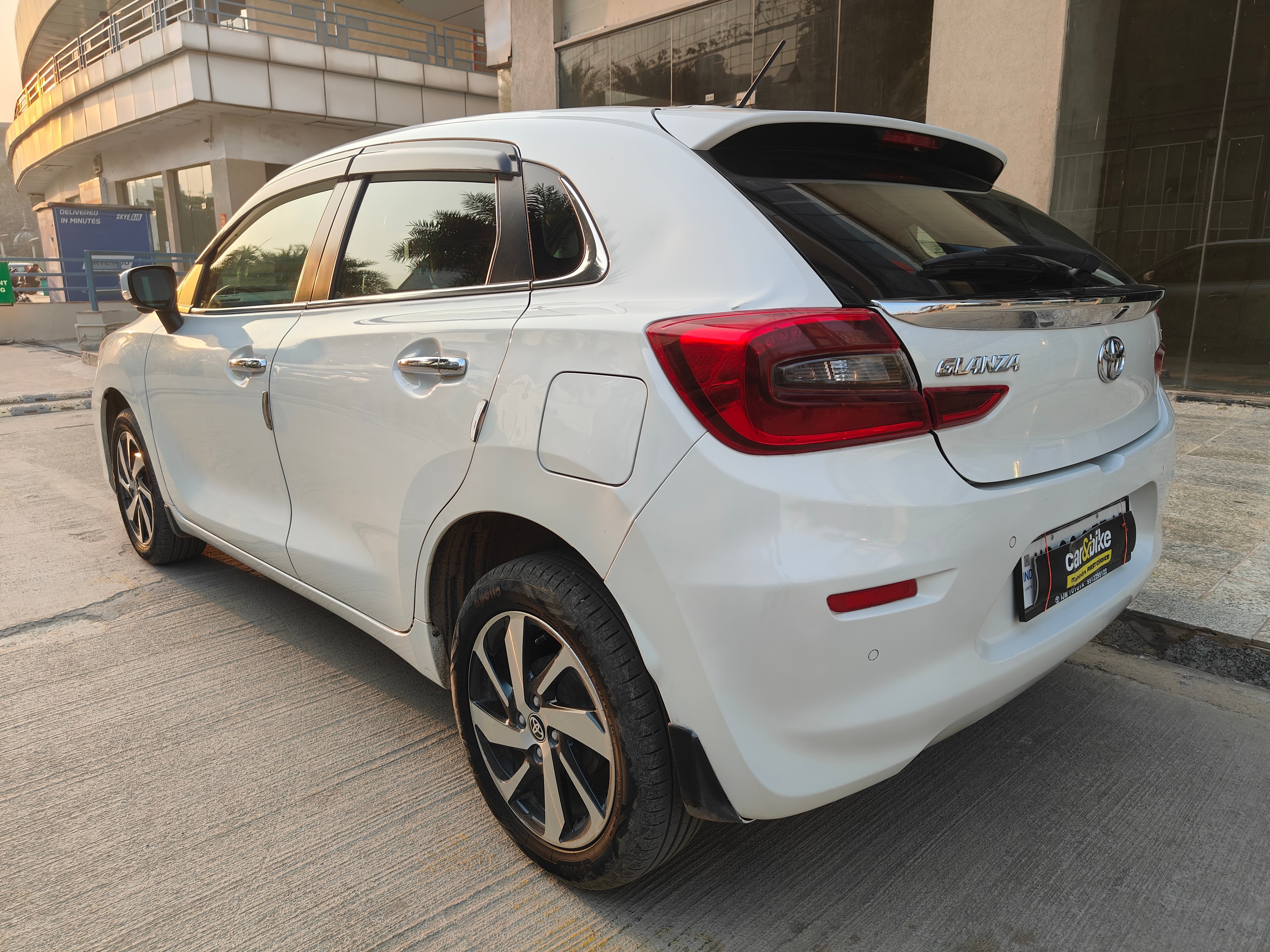 Buy Used Toyota Glanza V of 2024 model @ 7,75,000 INR in Gurgaon - 4954229 - ZigWheels.com