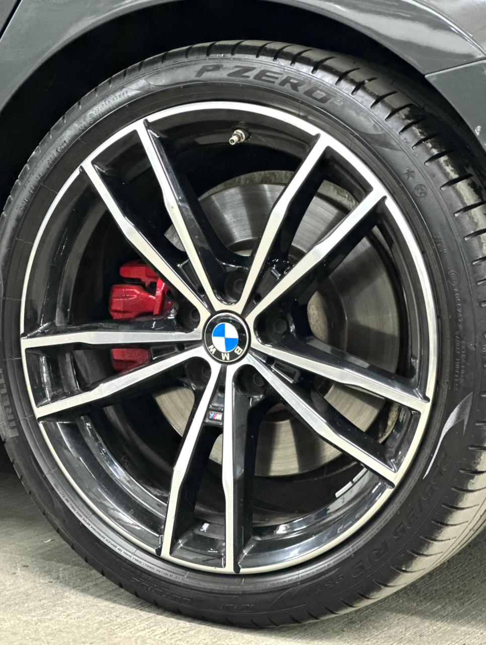 Buy Used BMW 3 Series M340i xDrive of 2024 model @ 61,00,000 INR in Mumbai - 5066539 - ZigWheels.com