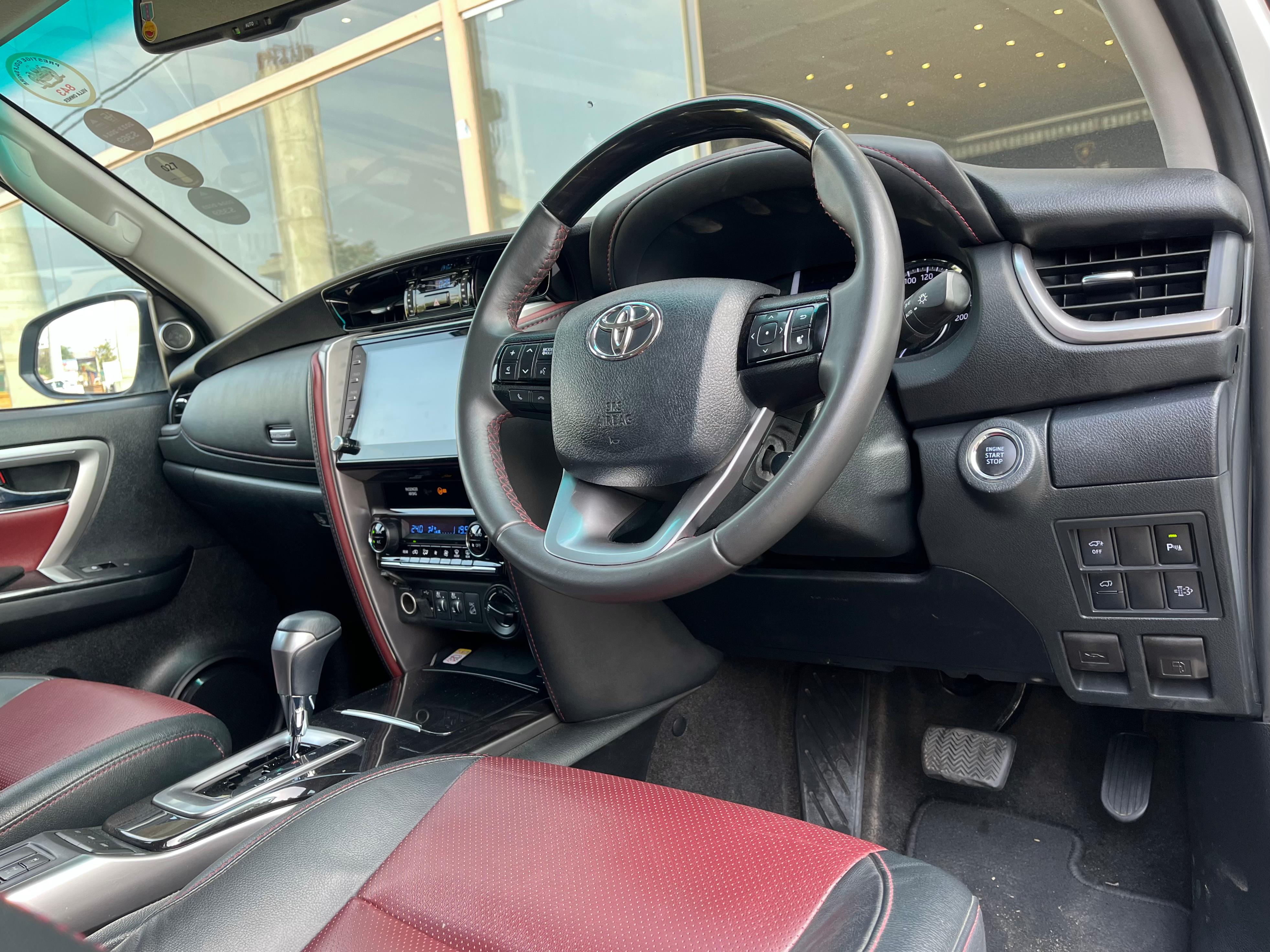 Buy Used Toyota Fortuner Legender 4x4 AT 2023 of 2023 model @ 47,50,000 ...