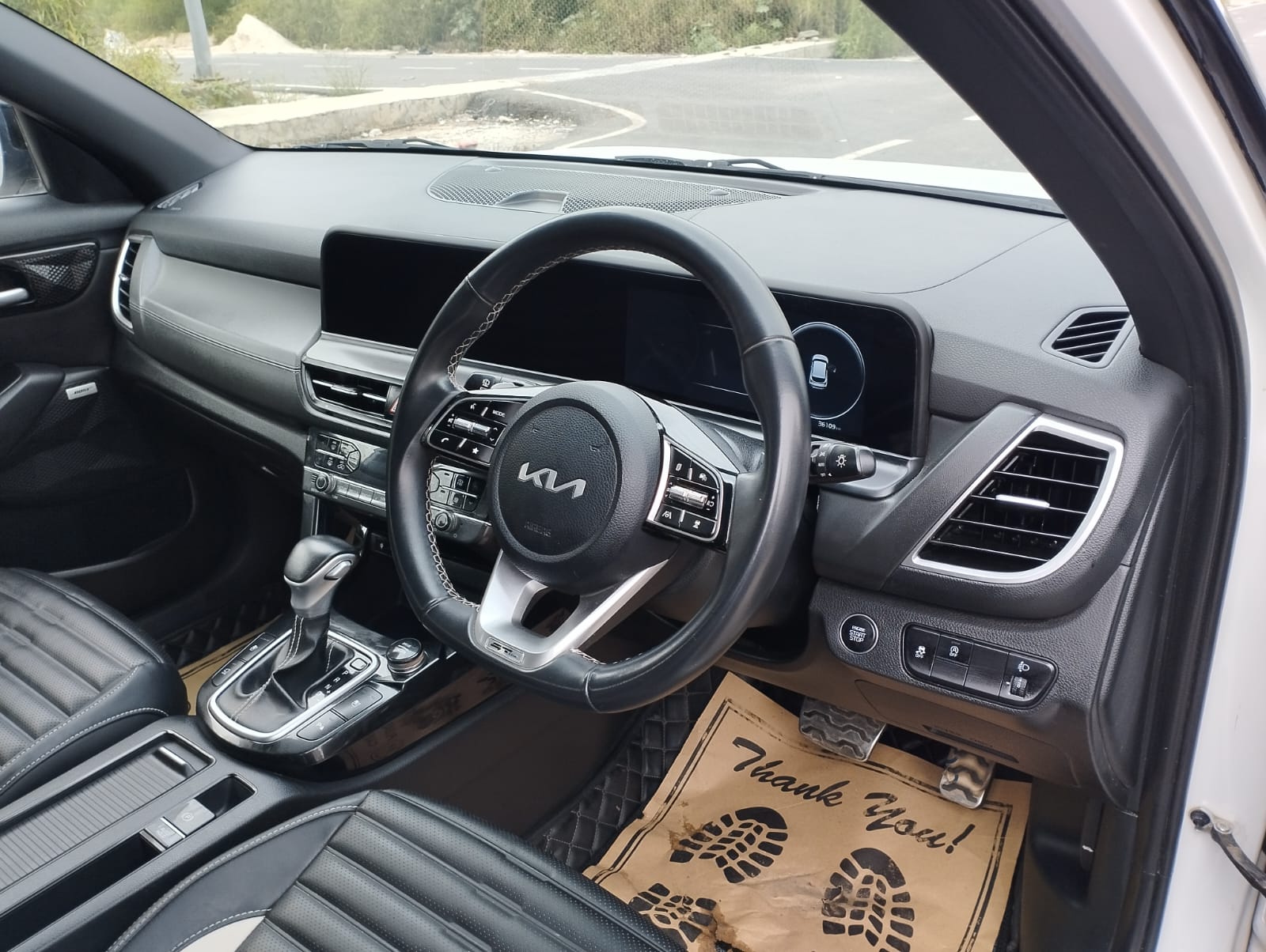 Buy Used Kia Seltos GTX Plus DCT of 2023 model @ 17,50,000 INR in Delhi - 4958330 - ZigWheels.com