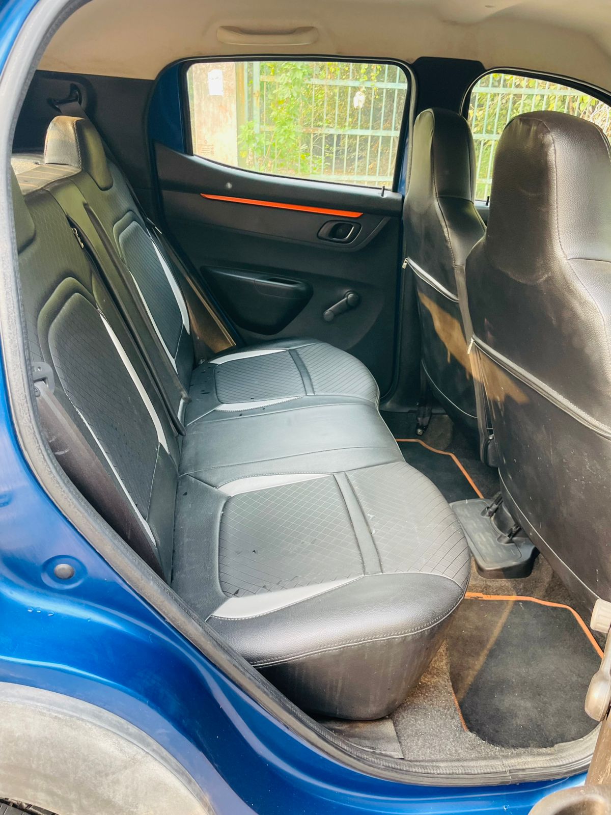 Buy Used Renault KWID Climber 1.0 MT BSIV of 2019 model @ 2,90,000 INR in Delhi - 4966892 ...