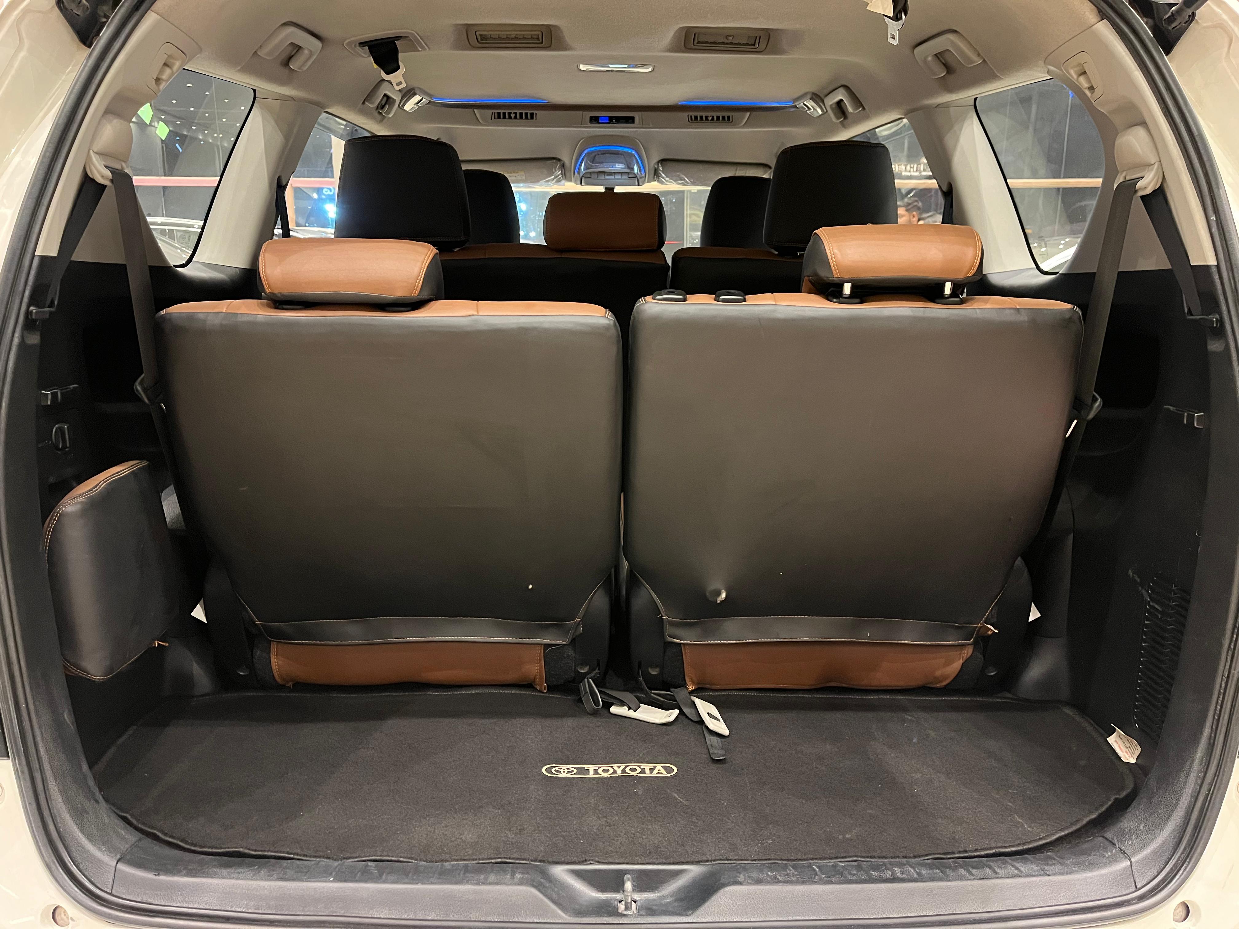 Buy Used Toyota Innova Crysta 2.4 VX MT 8S BSIV of 2018 model @ 19 ...