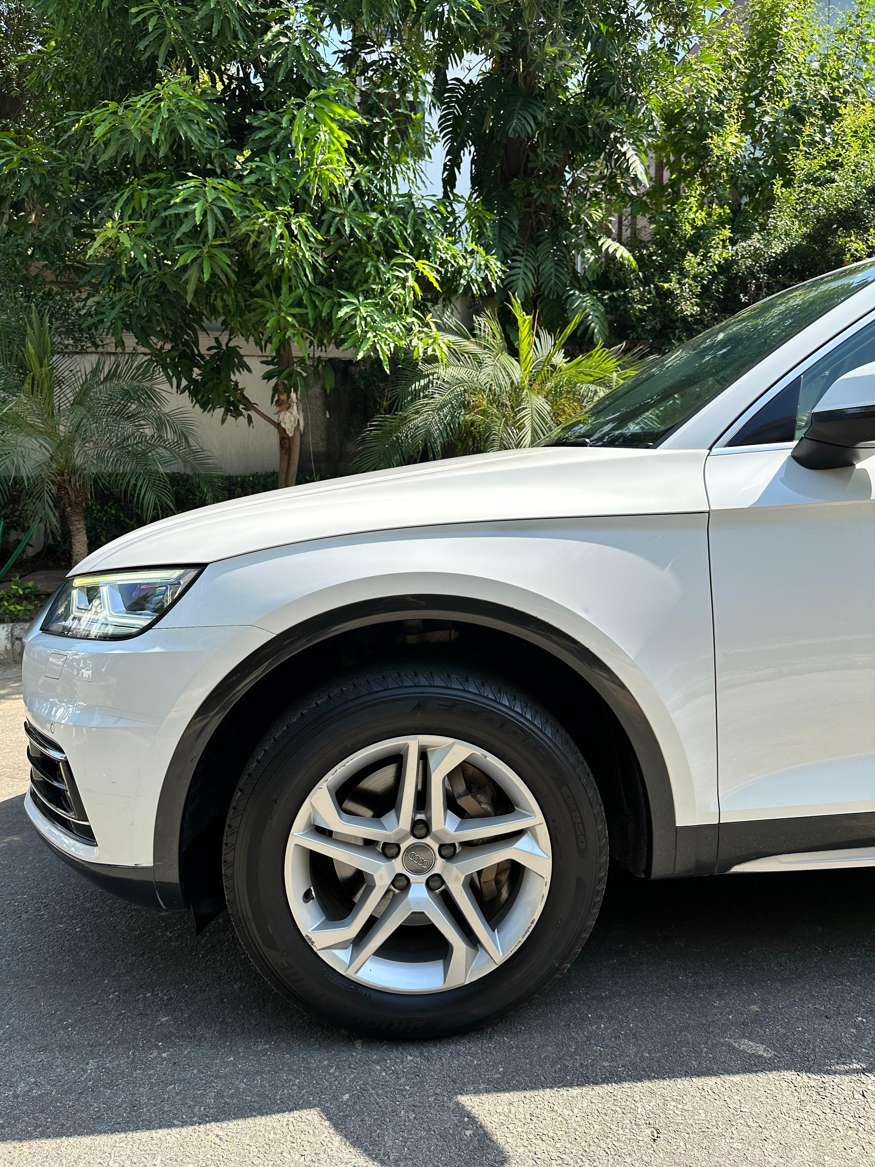Buy Used Audi Q5 40 TDI Premium Plus of 2020 model @ 34,00,000 INR in ...